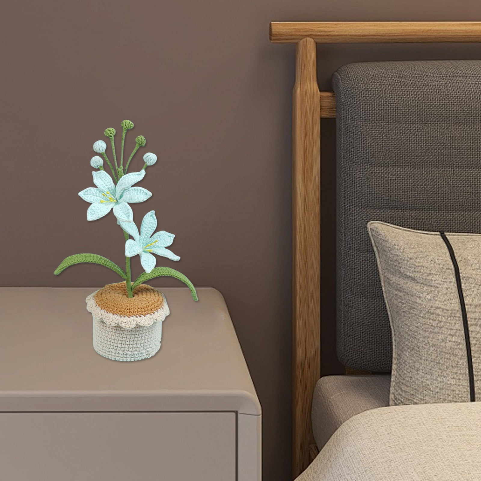 RXIRUCGD Statement Hand-Crocheted Potted Floral Decor - Artisan Yarn ...