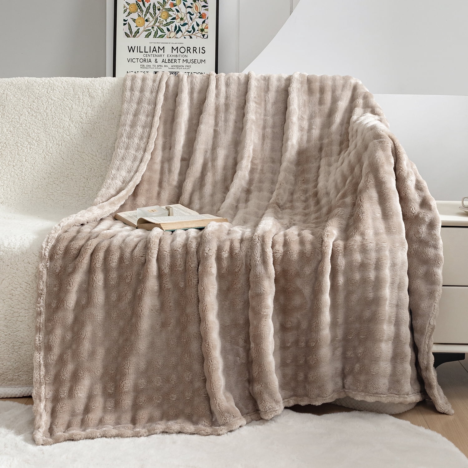 RYNGHIPY Large Taupe Plush Faux Fur Throw Blanket for Couch Bed Chair ...