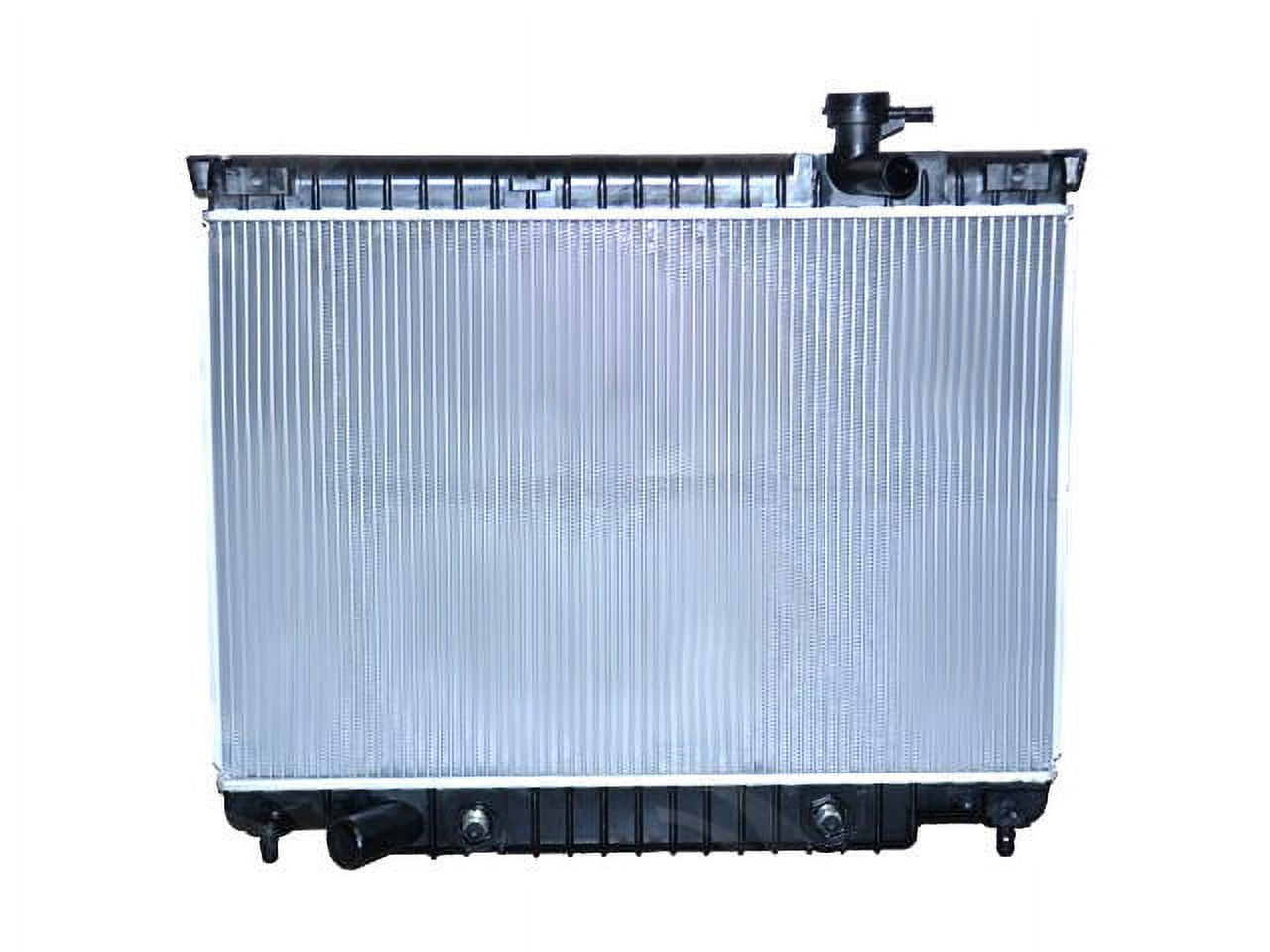 Radiator - Compatible with 2002 - 2006 Chevy Trailblazer EXT 4.2L 6 ...