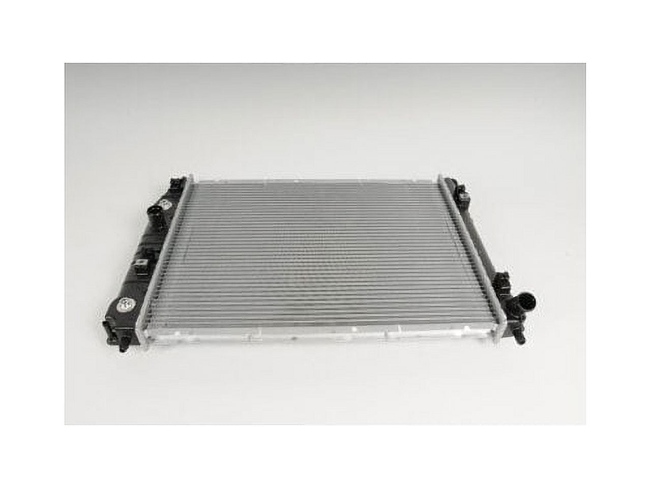 Radiator - Compatible with 2003 - 2006 Chevy SSR 2004 2005 - Walmart.com