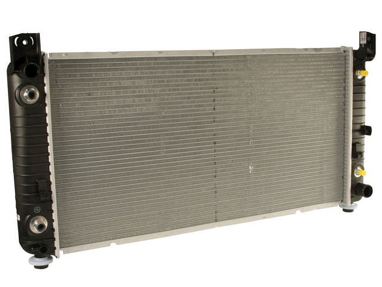 Radiator - Compatible with 2003 - 2007 Hummer H2 2004 2005 2006 ...