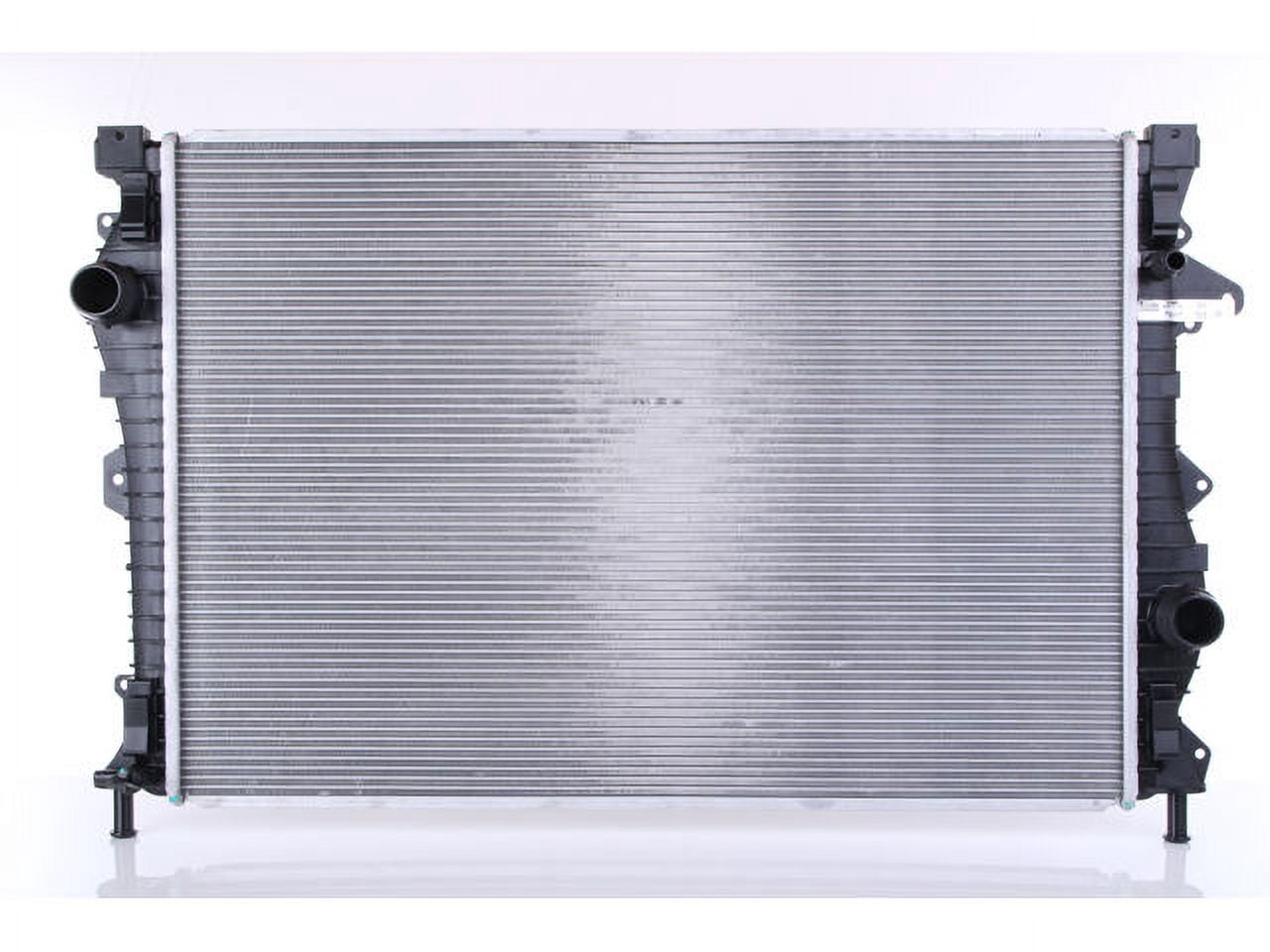 Nissens Radiator, Compatible with 2018-2020 Land Rover Discovery Sport ...