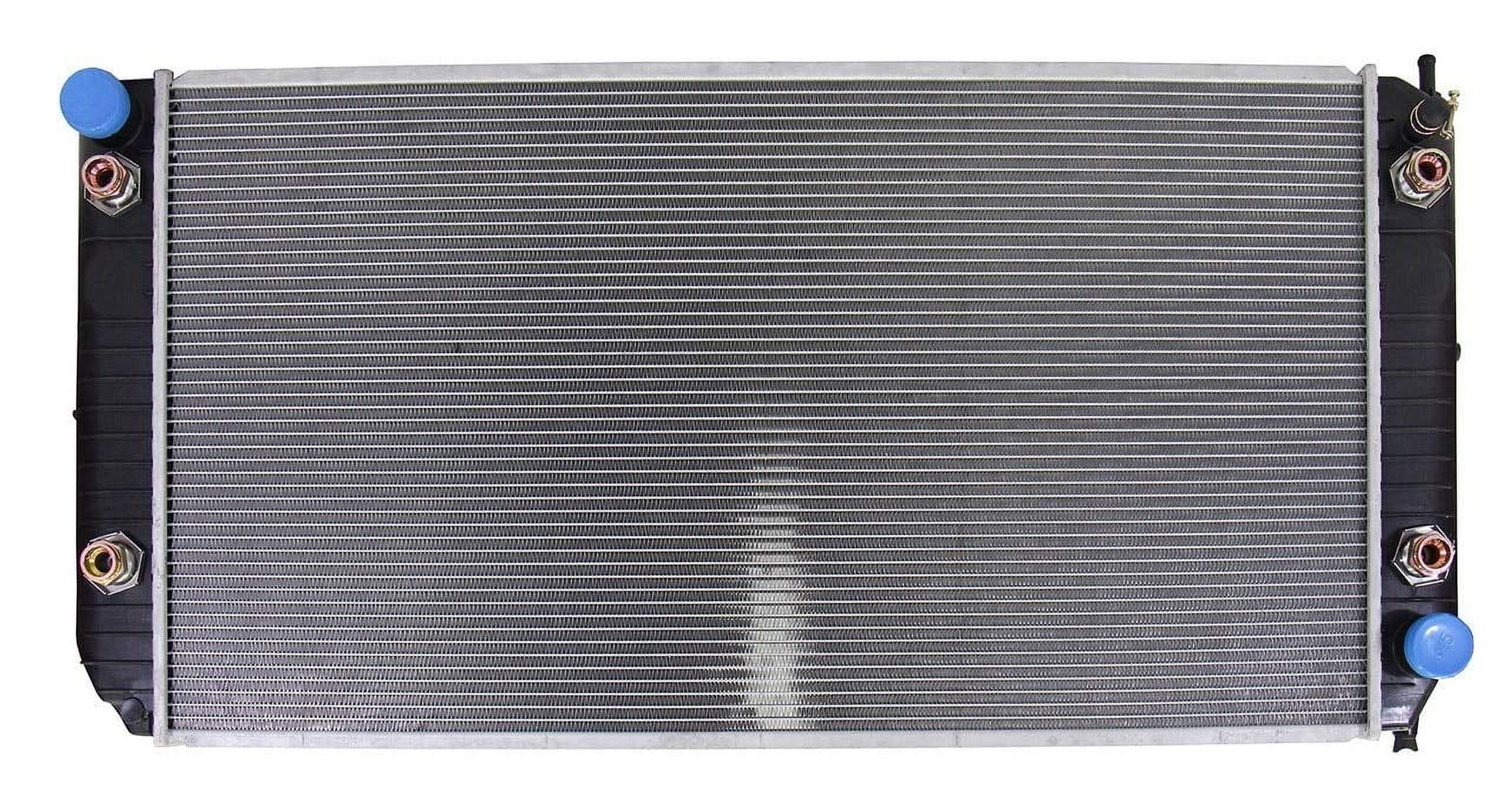 Radiator for Chevrolet / GMC Kodiak / Topkick C4500 C5500 C6500 ...