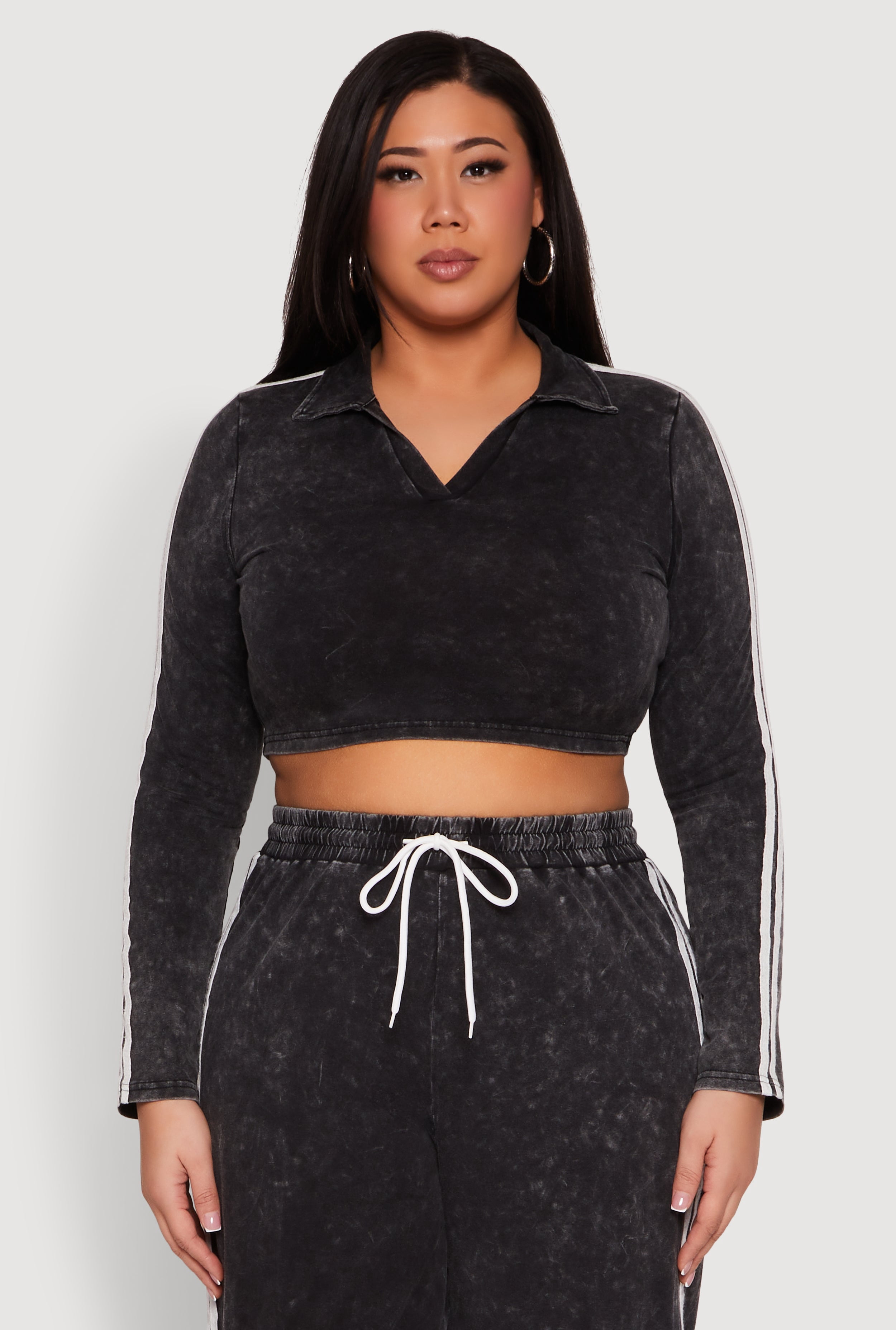 Womens Plus Size Daisy Mineral Wash Varsity Stripe Crop Top - Walmart.com