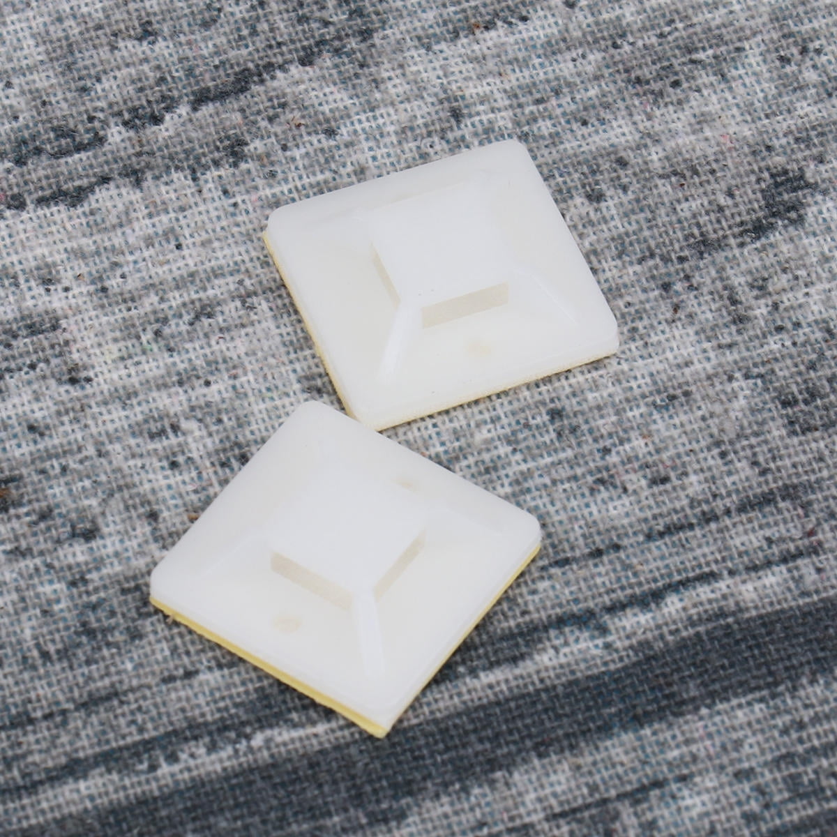 Raindrops 500Pcs White PA66 Rectangular Cable Tie Holder for Wire Management and Self Adhesive ...