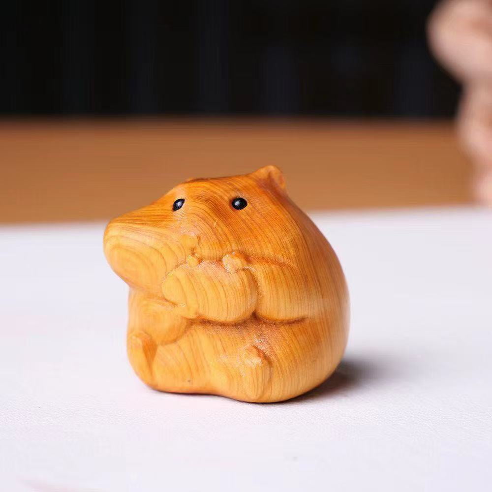 Raindrops Hand-Carved Khaki Wood Hamster Figurine Natural Grain Desktop ...