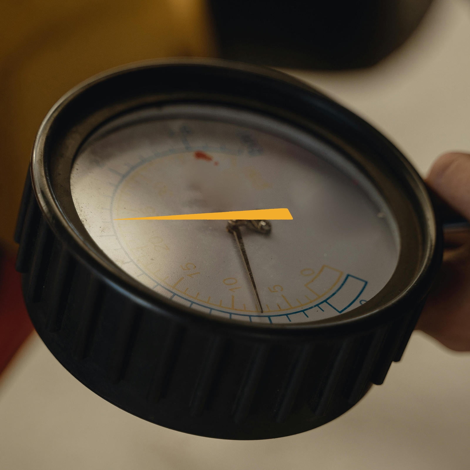 Raindrops Reflective Yellow Pressure Gauge Sticker for Well Hydraulic ...