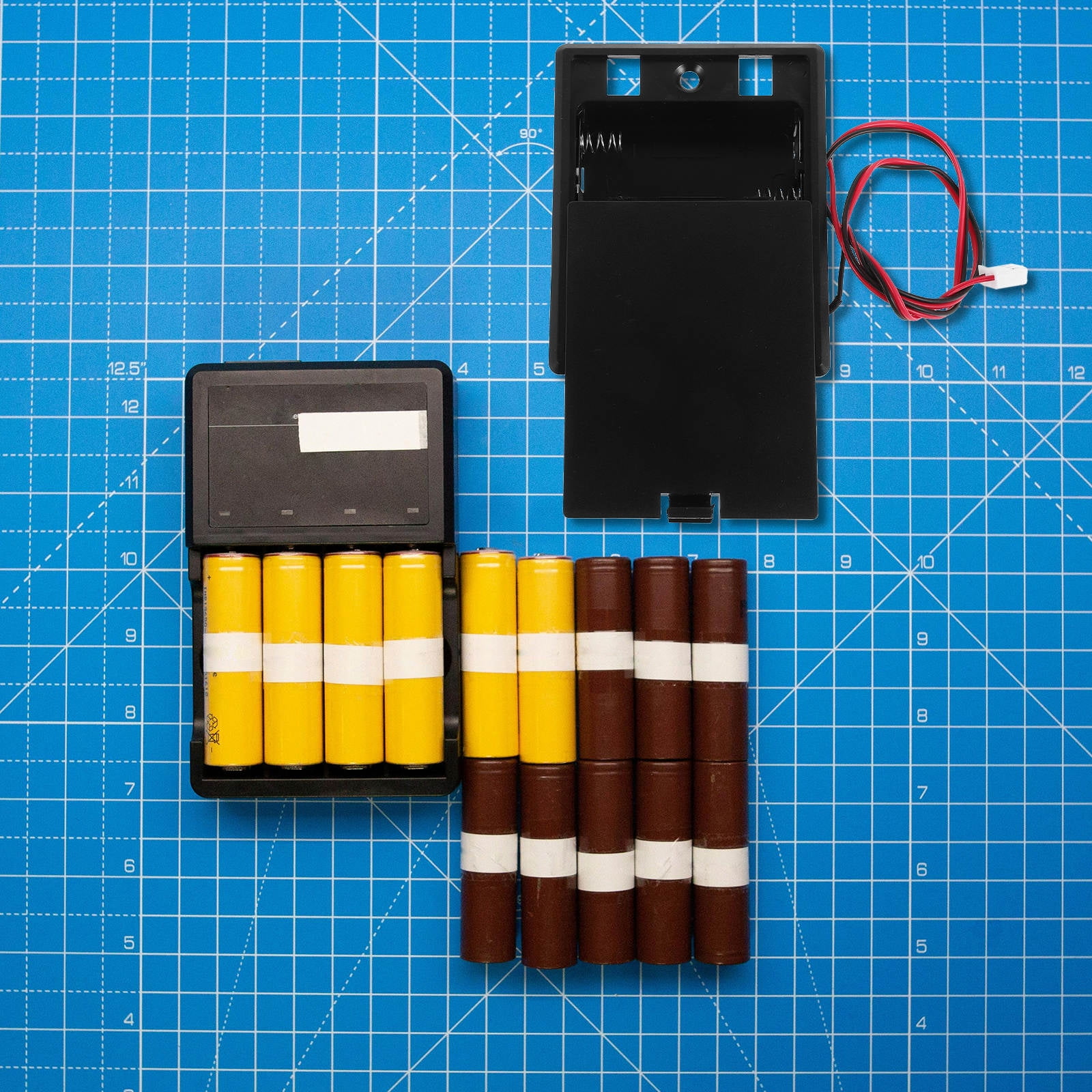 Raindrops Safe Box AA Batteries Holder Safe Container Inside Batteries ...