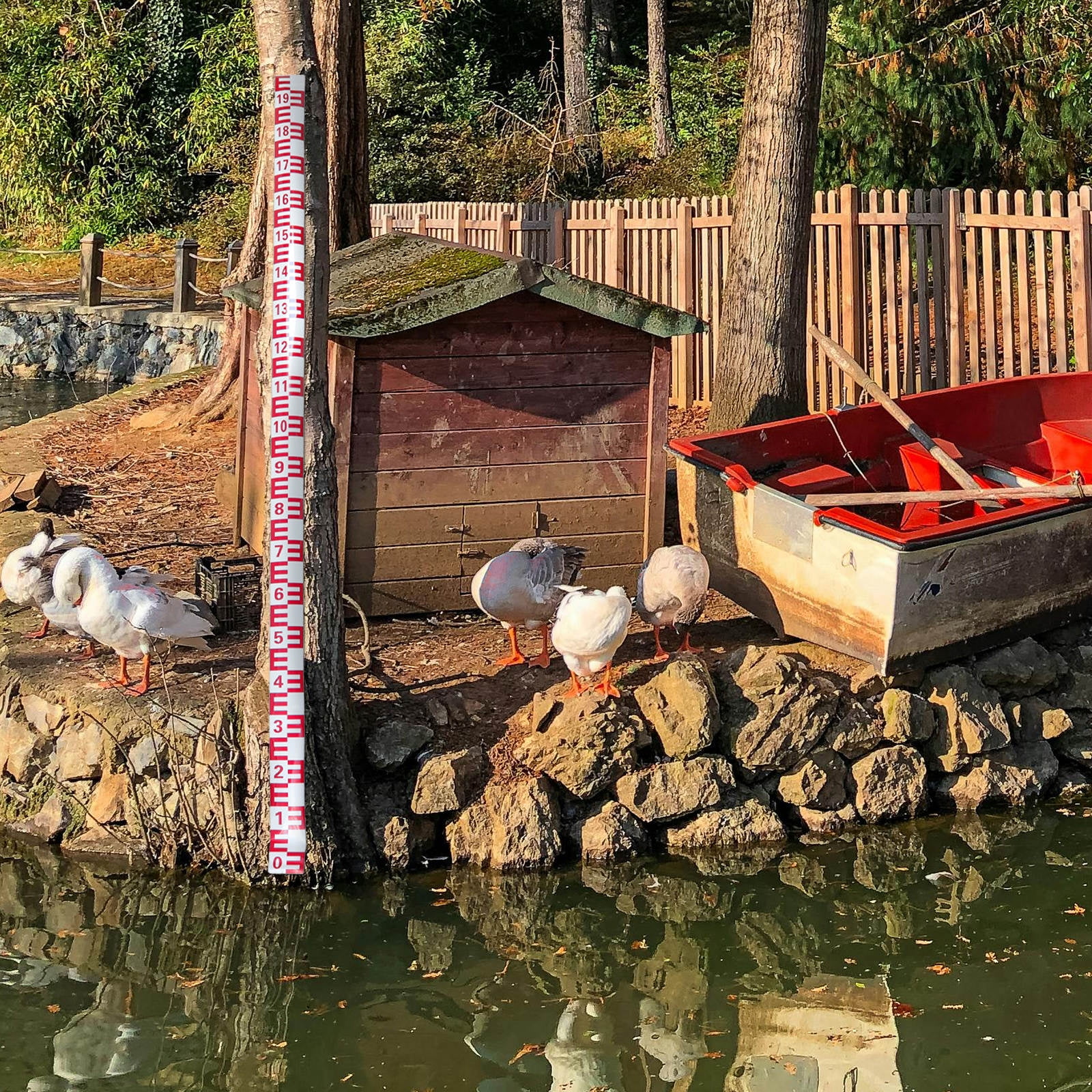 Raindrops Self Adhesive Reflective Water Level Gauge Water Level ...