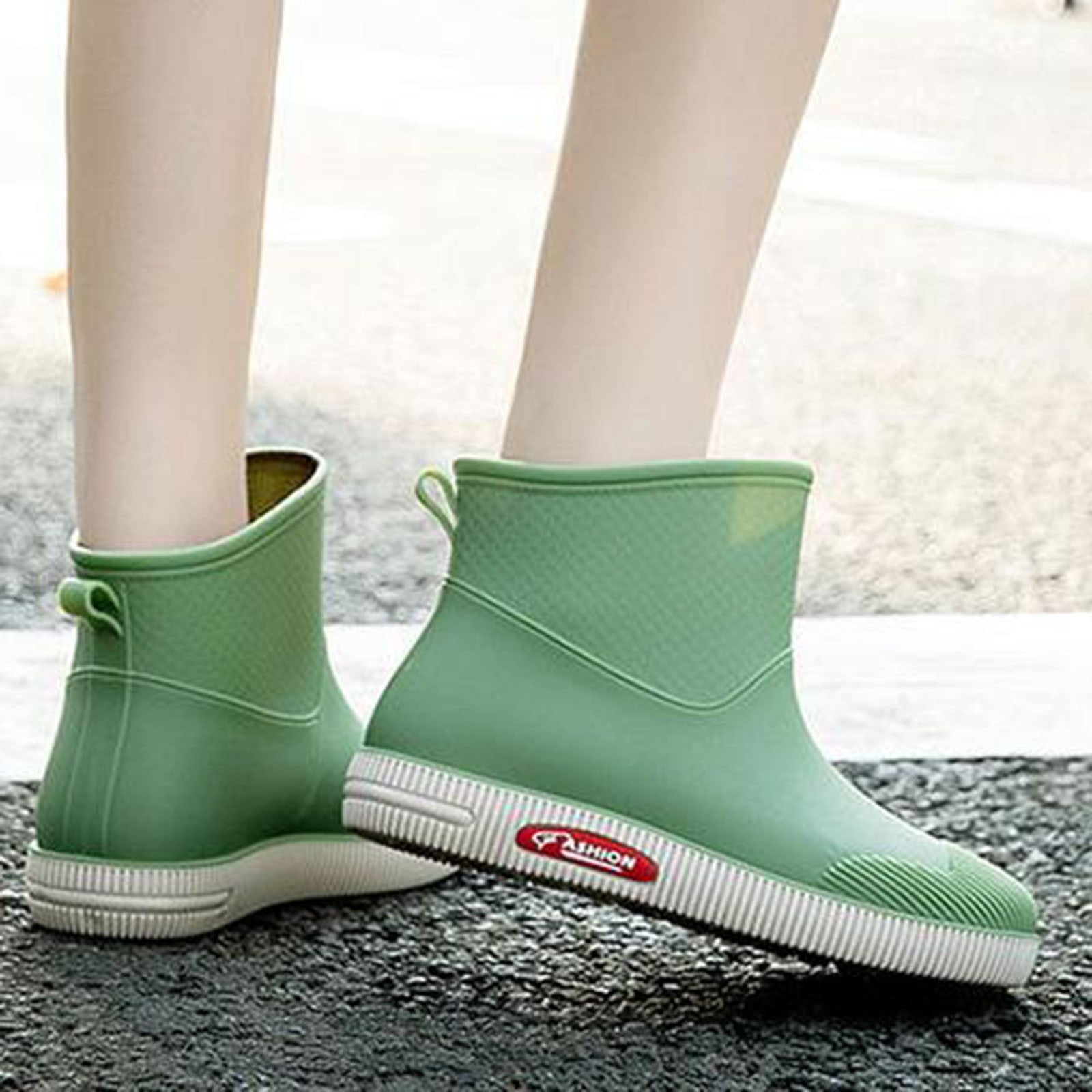 Rainshoes Women Short Tube Plush Thermal Water Shoes Waterproof Shoes ...