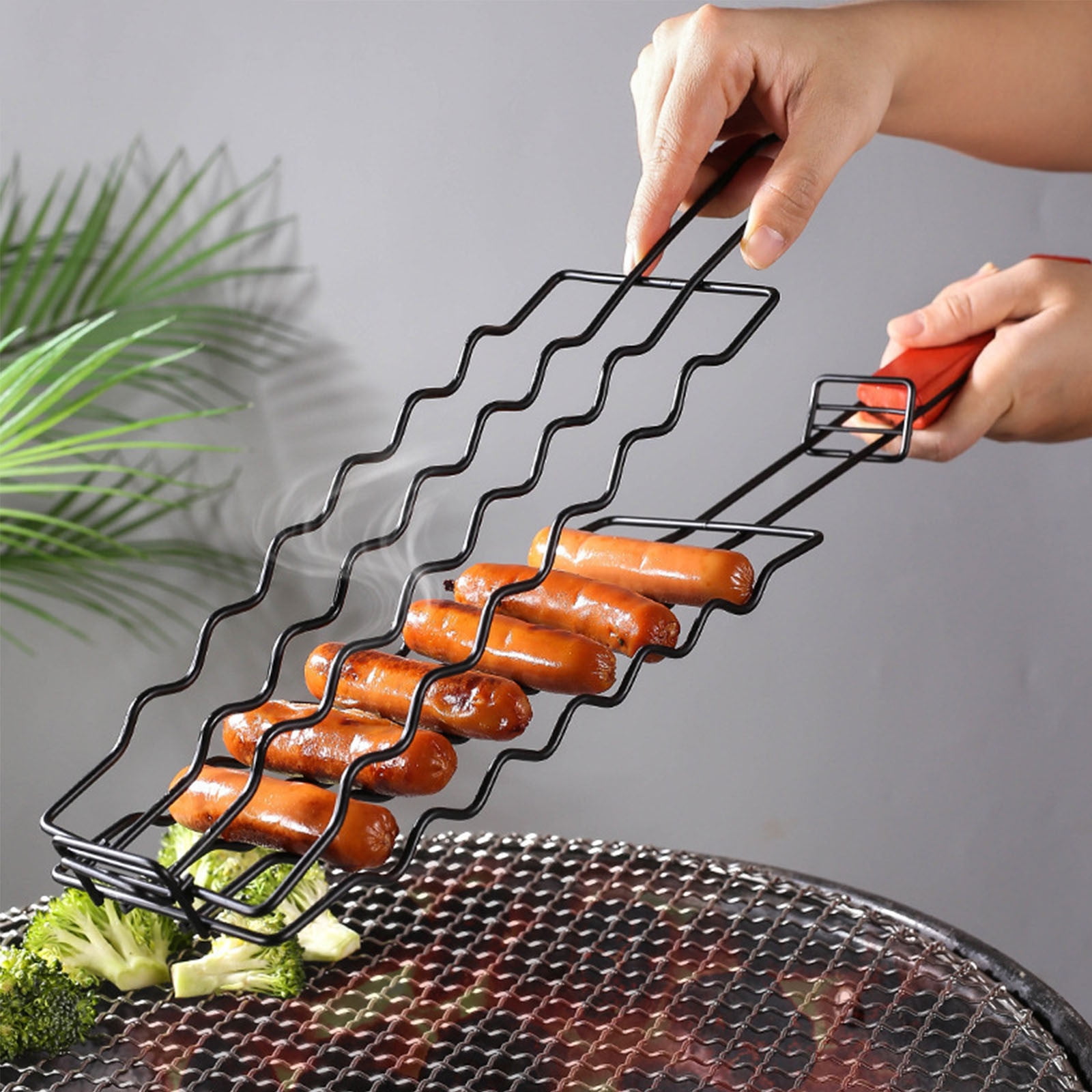 Ranliy Sausage Grill Basket, Holds 6 Sausages Metal Barbecue Sausage ...