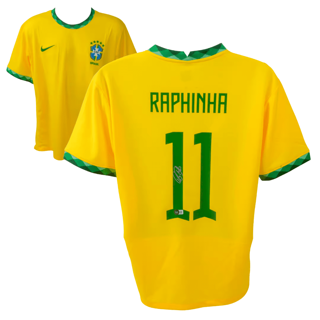 Raphinha Signed Brazil FC Home Soccer Jersey #11 with Beckett COA ...