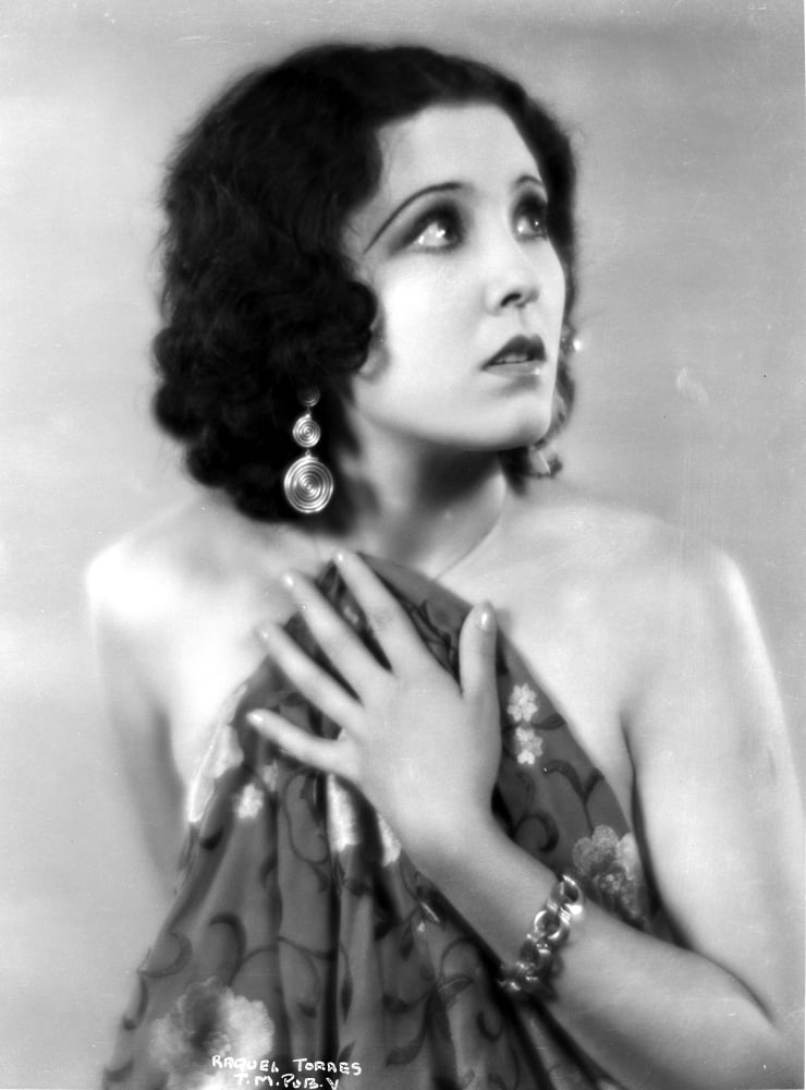 Raquel Torres Portrait in Classic Photo Print (8 x 10) - Walmart.com