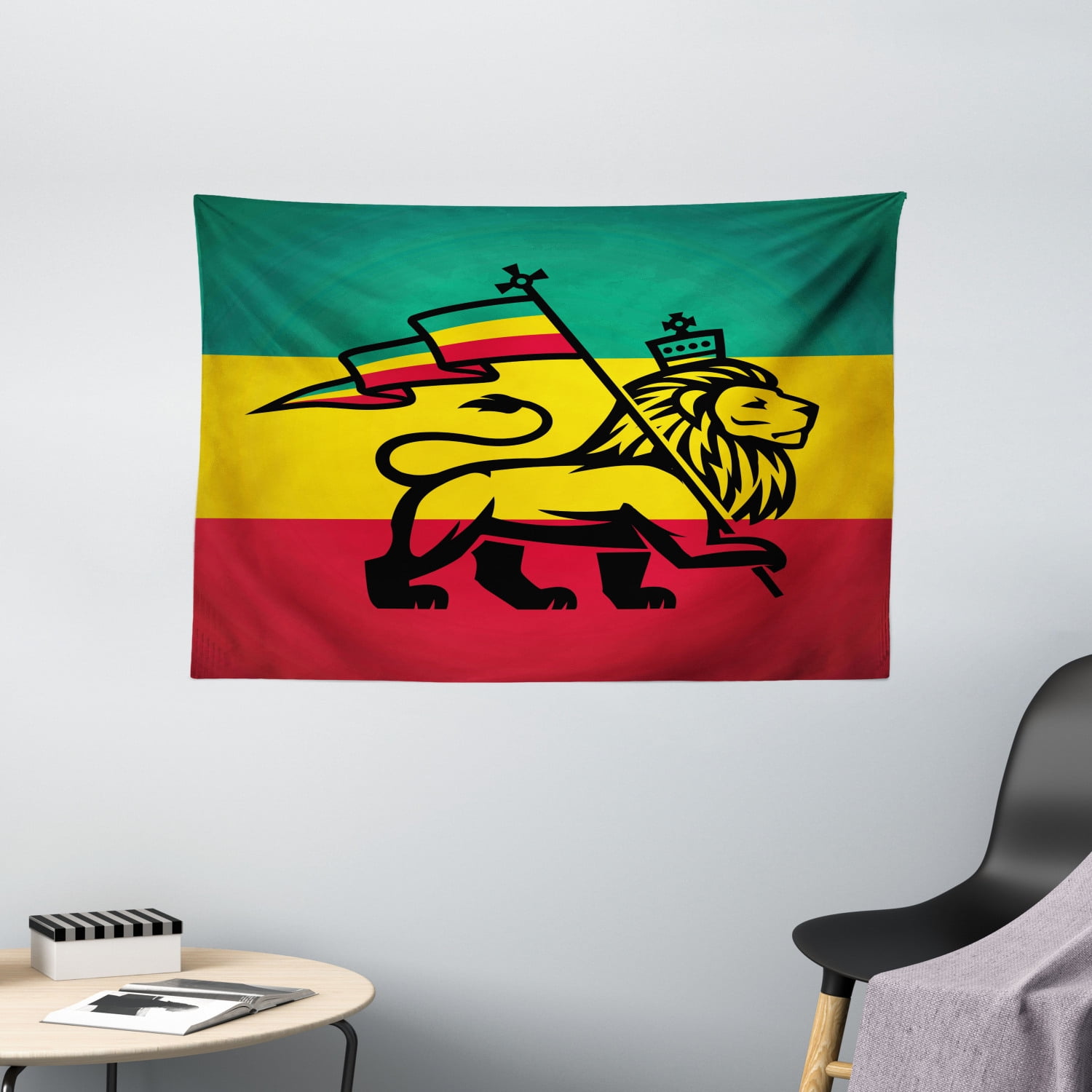 Rasta Tapestry, Judah Lion with a Rastafari Flag King Jungle Reggae ...
