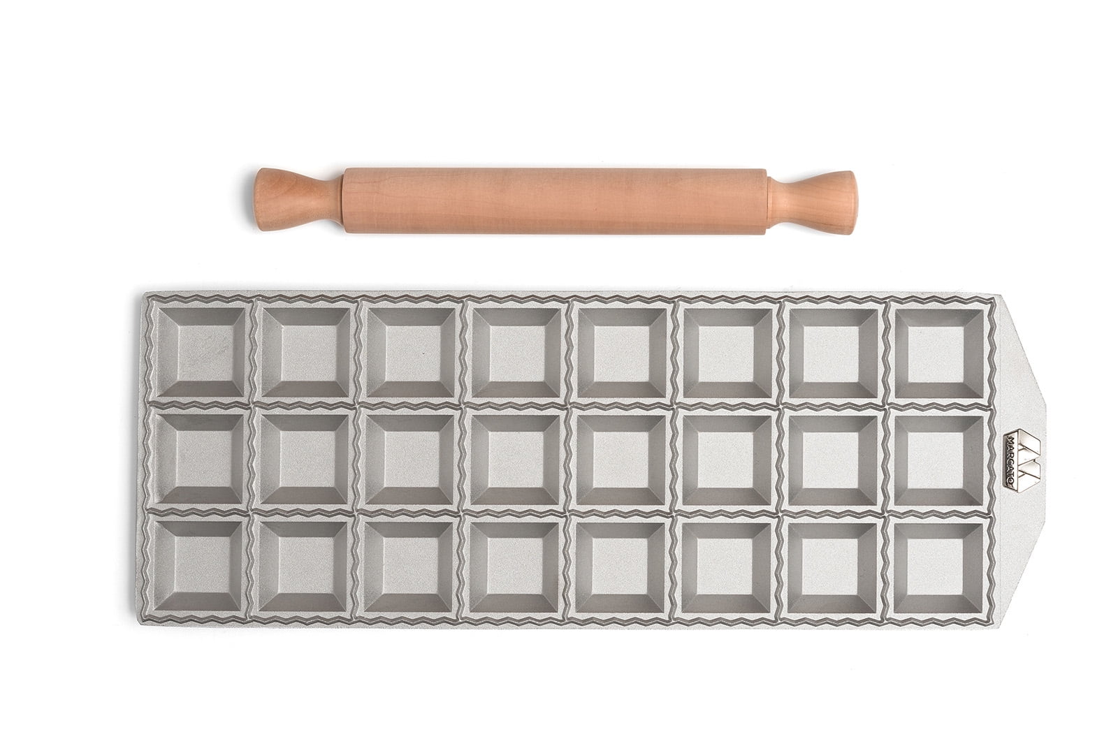 Ravioli Mold by Marcato, Made in Italy, Makes 24 Square Raviolis, 1 ...