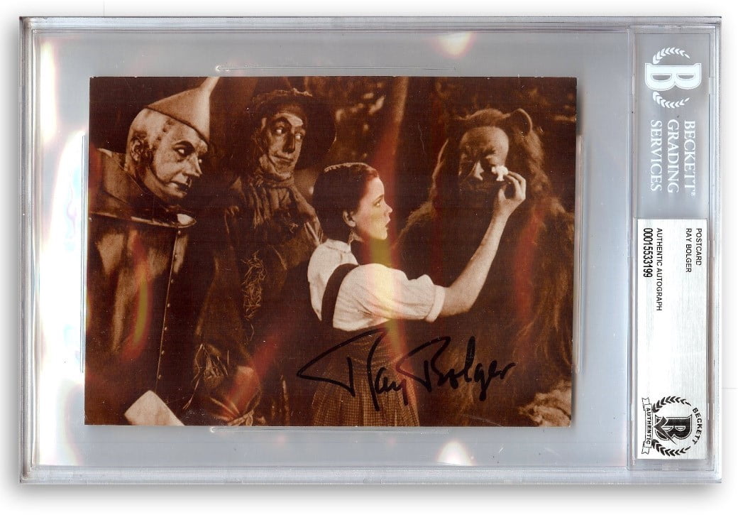 Ray Bolger Signed Autographed Postcard Photo Wizard of Oz Scarecrow BAS ...