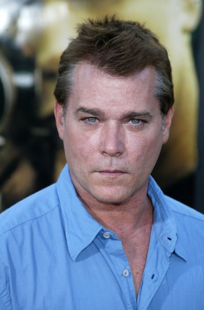 Ray Liotta At The Premiere Of The Bourne Supremacy July 15, 2004 In ...