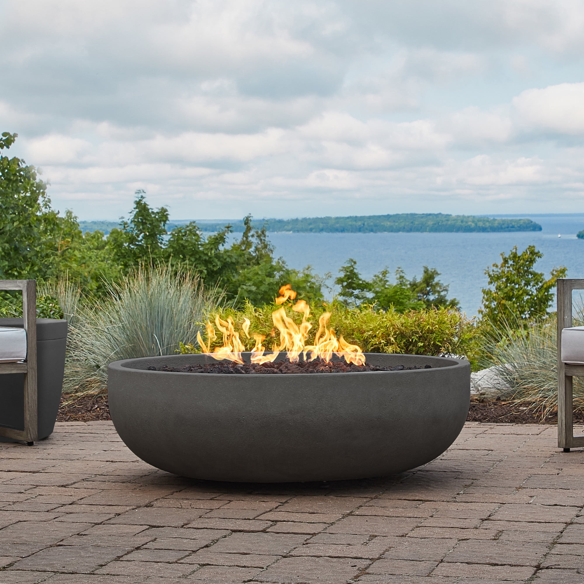 Real Flame 302Ng Carson 48 In. Wide 120,000 BTU Natural Gas Fire Pit ...