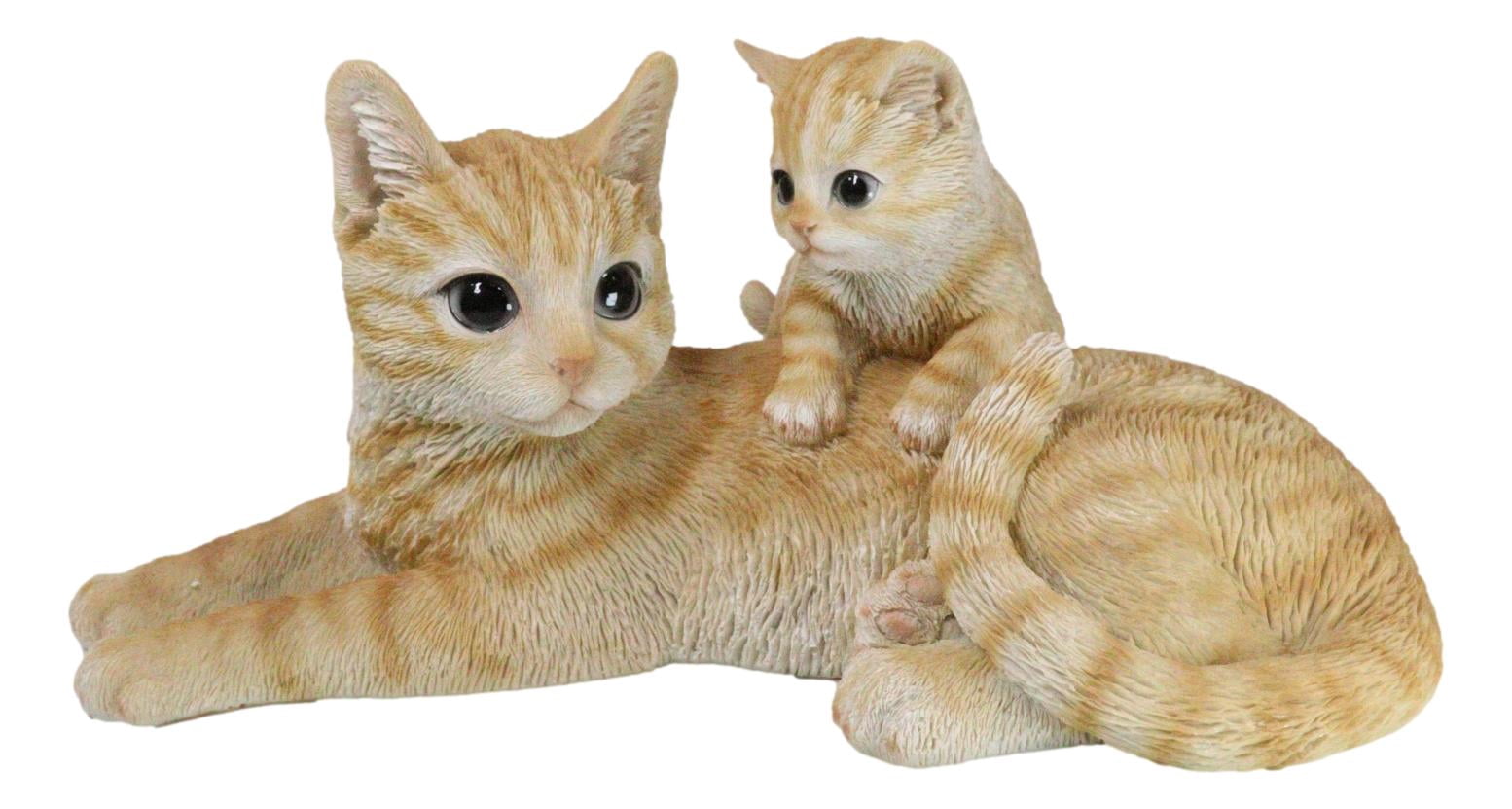 Realistic Curious Feline Orange Tabby Cat Mother with Cute Kitten ...