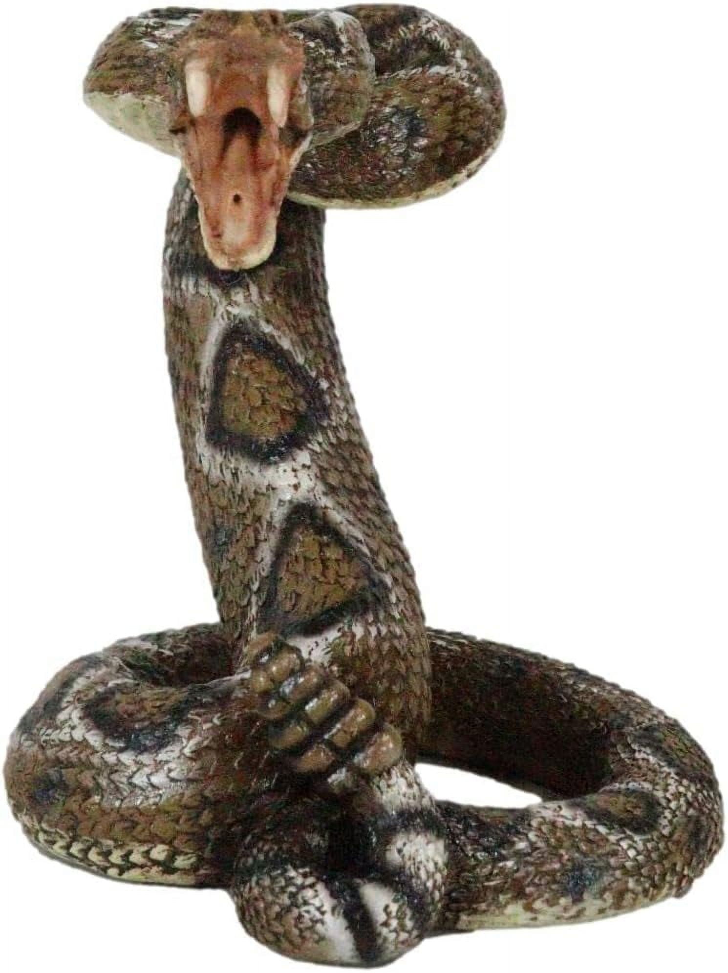 Realistic Ferocious Attacking Diamondback Rattlesnake with Fangs Bared ...