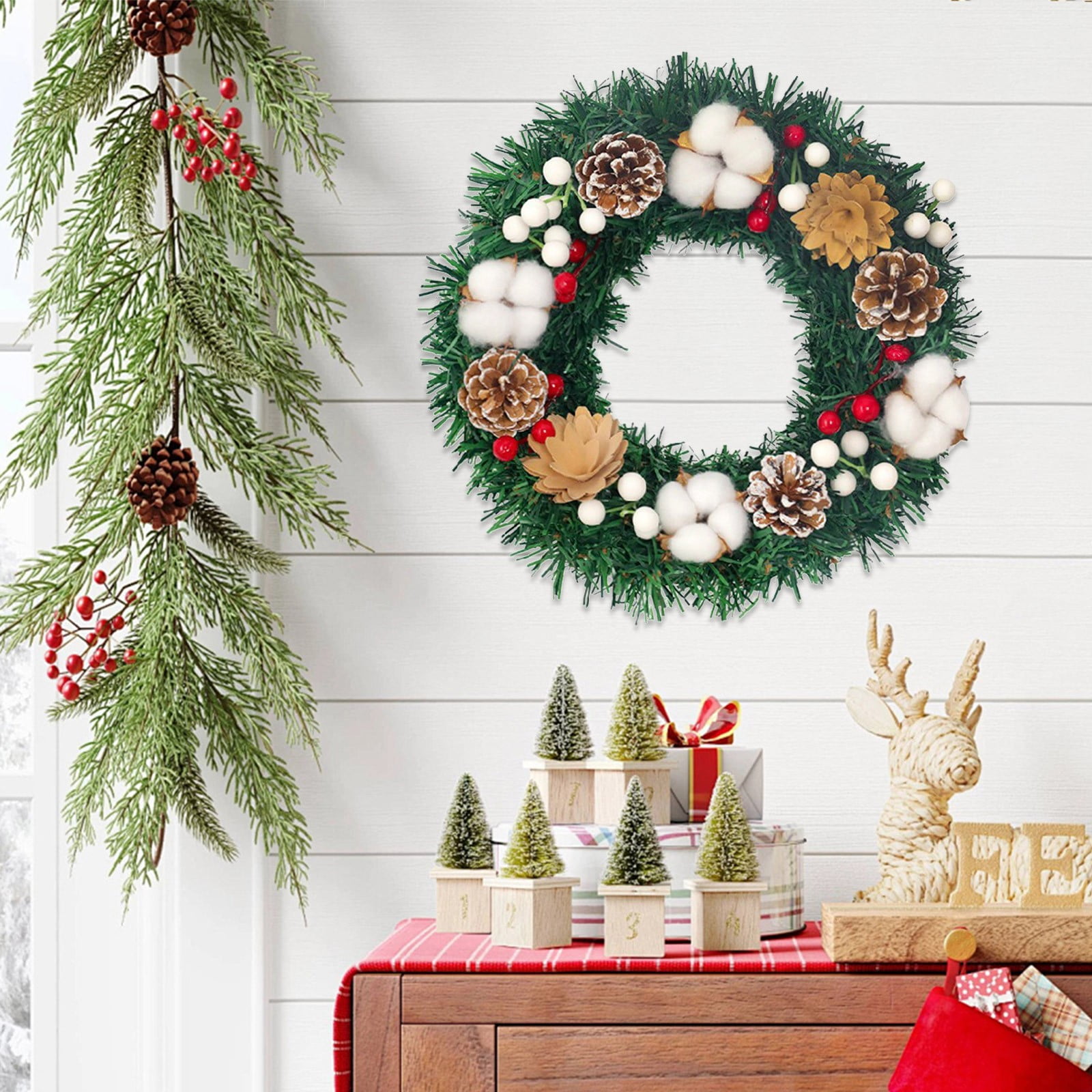 Realistic Glitter Christmas Wreath with Berry Clusters & Frosted ...