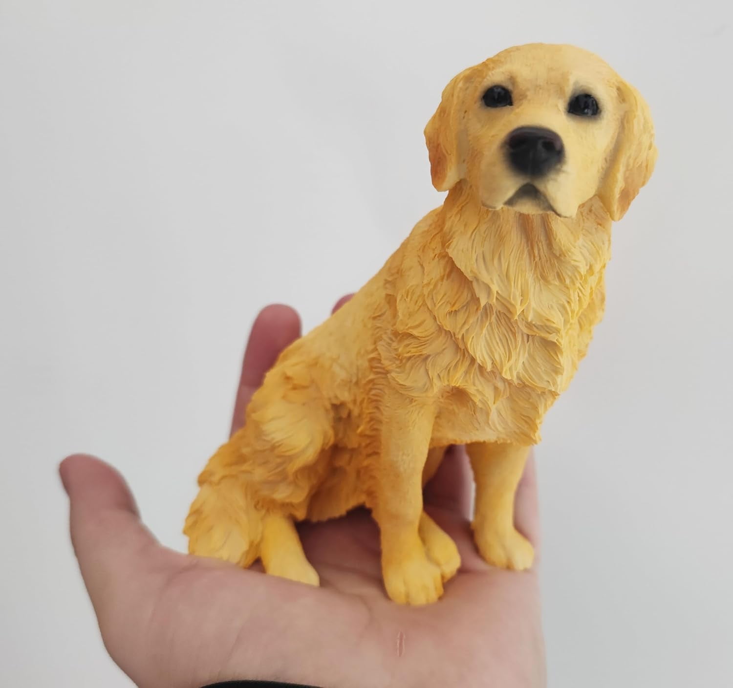 Realistic Resin Sitting Golden Retriever Figurine, Dog Memorial Gifts, Dog Figurines ...
