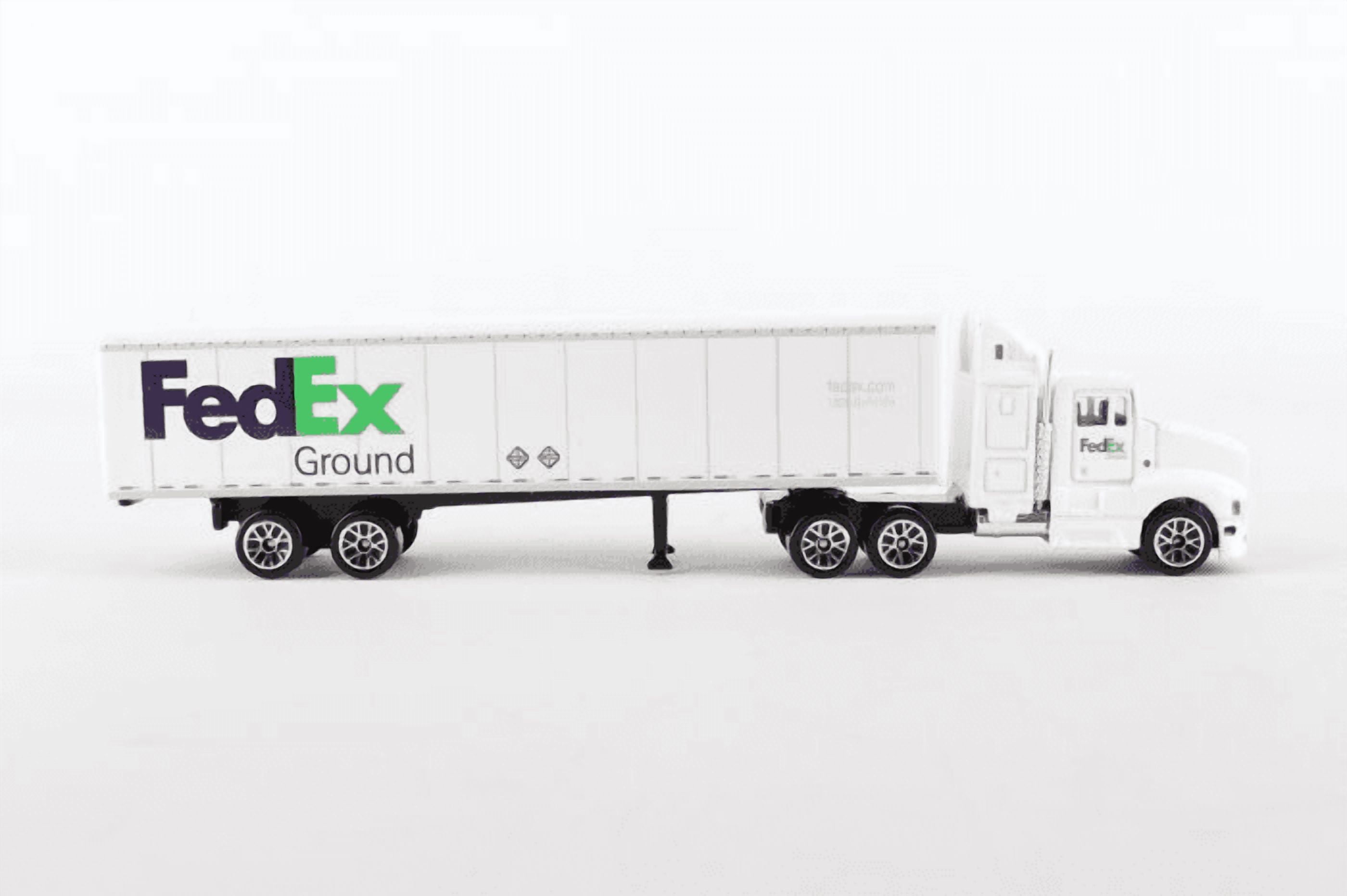 Realtoy RT1037 Fedex Ground Tractor Trailer - Walmart.com