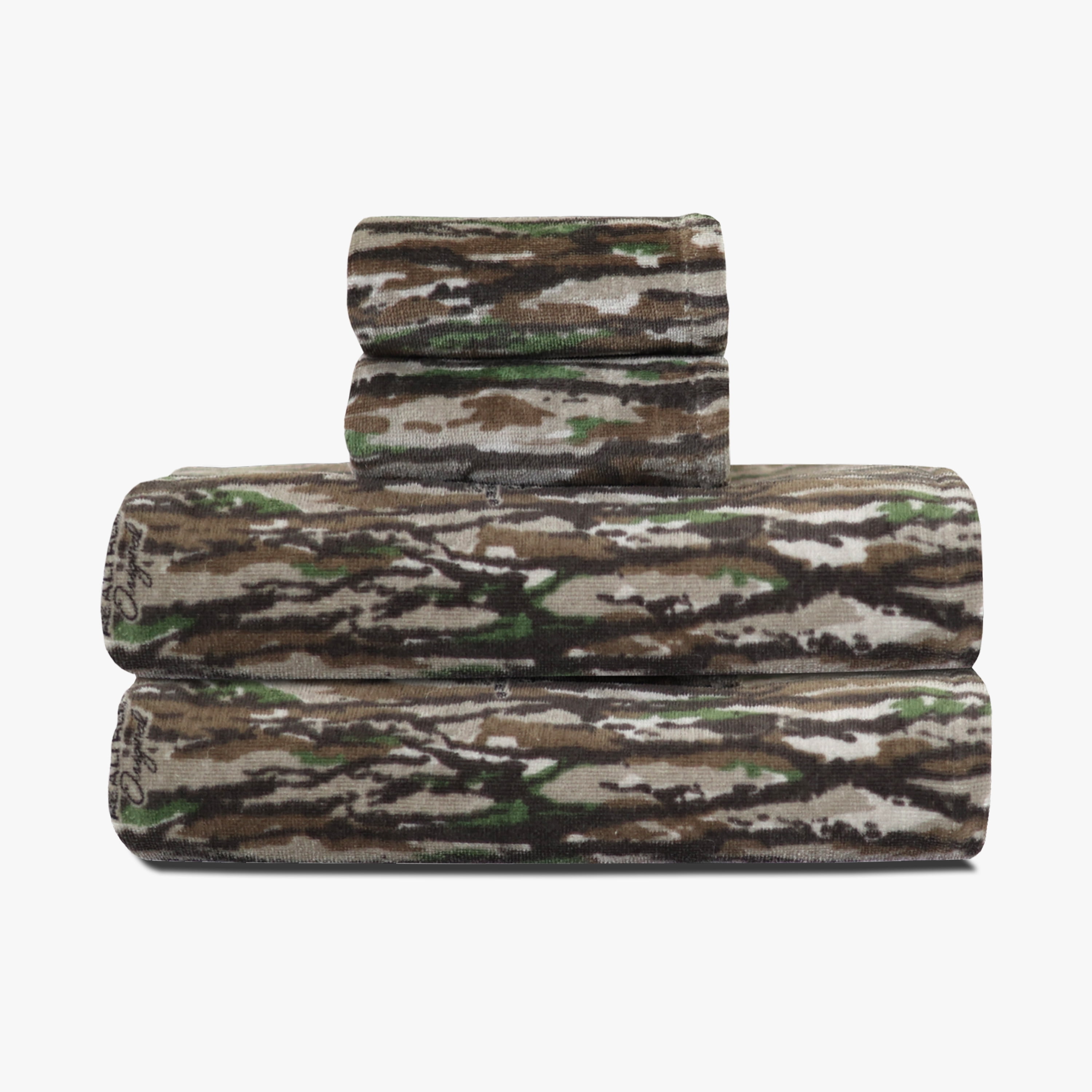 Realtree 4-Piece Bath Set Camo Printed Bottom Land, 2 Bath Towels ...