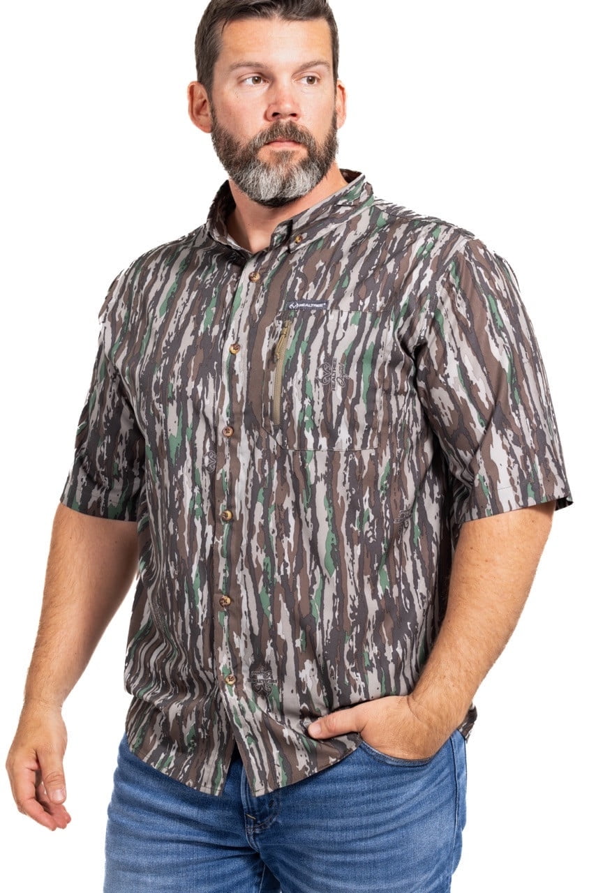 Realtree Men's Button Down Short Sleeve Camp Shirt – Lightweight ...