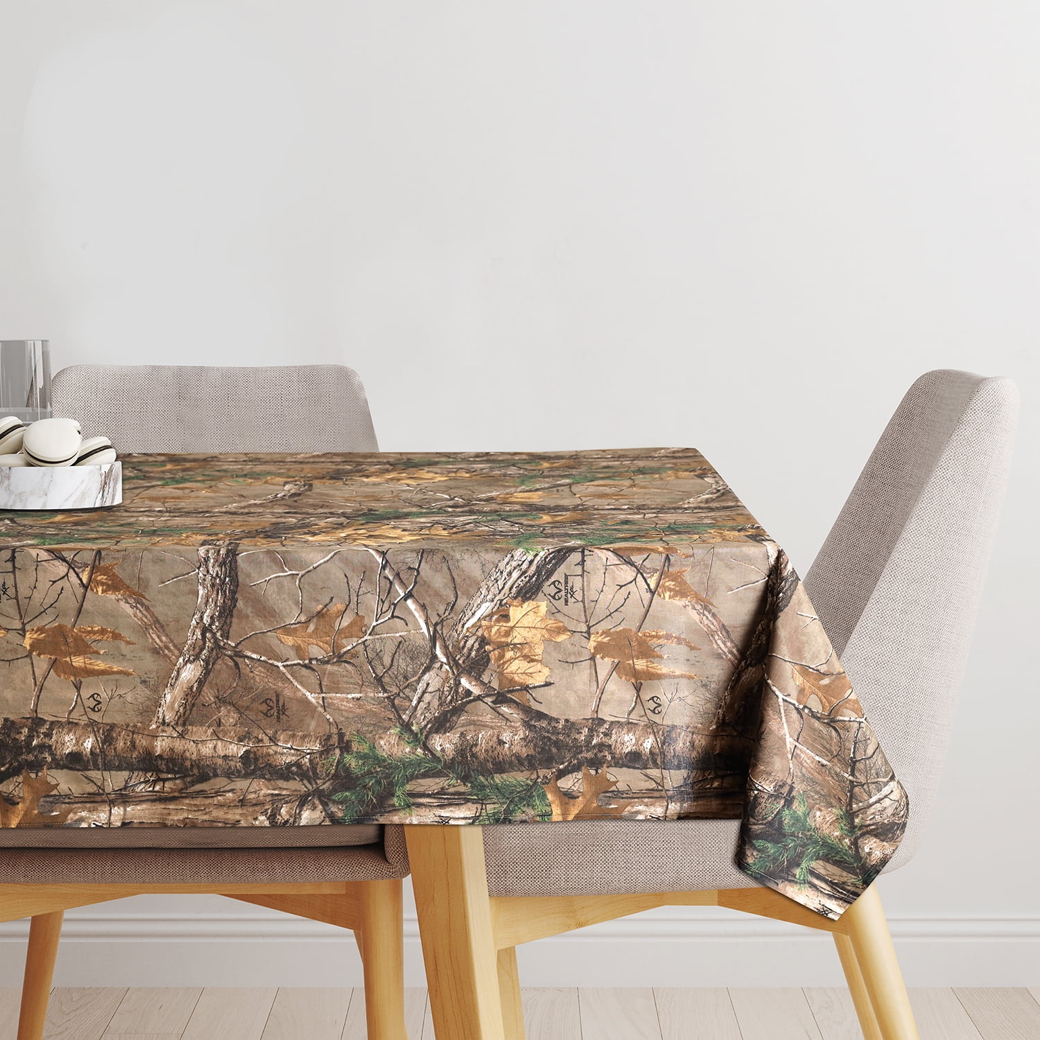 Realtree Xtra Camo Table Cloth Rectangle - 60"x84" Polycotton Fabric ...