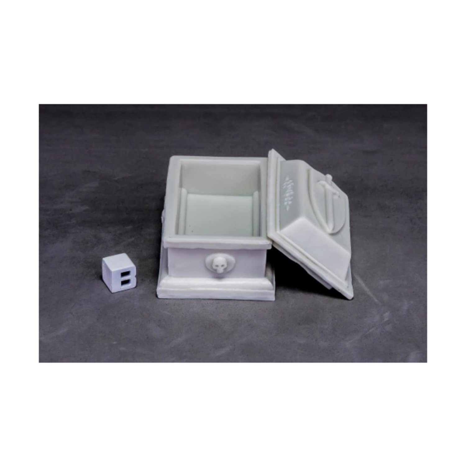 Reaper Miniatures Sarcophagus #77632 Bones Unpainted Plastic Figure ...