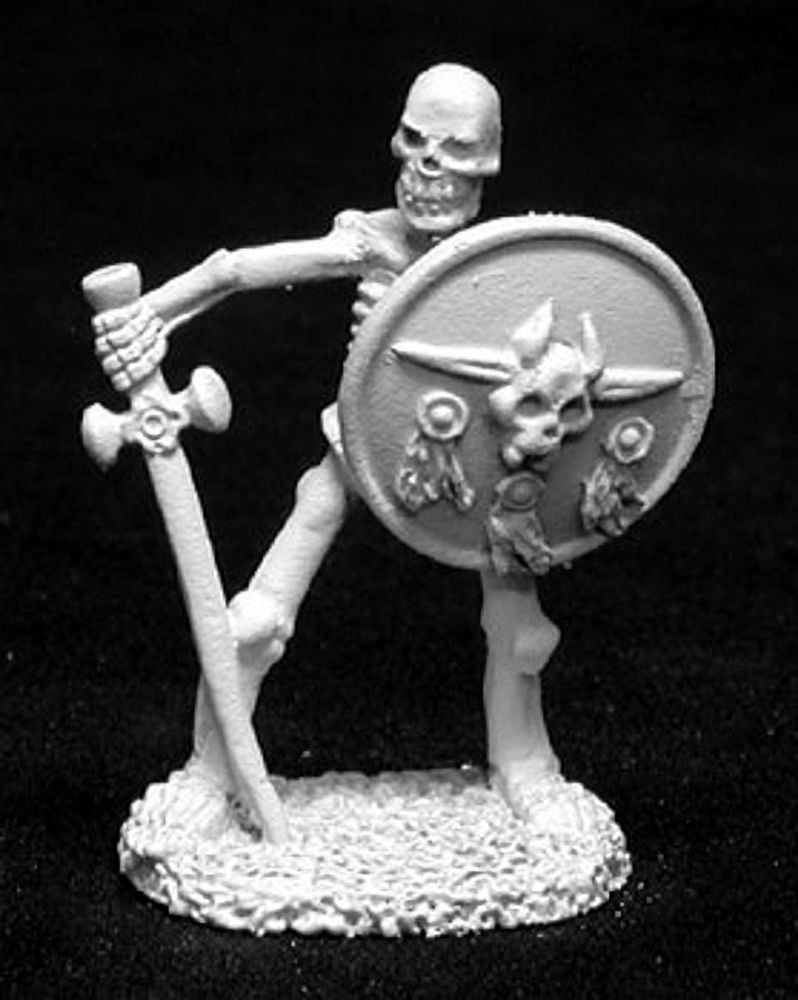 Reaper Miniatures Skeleton Swordsman #02078 Dark Heaven Legends ...