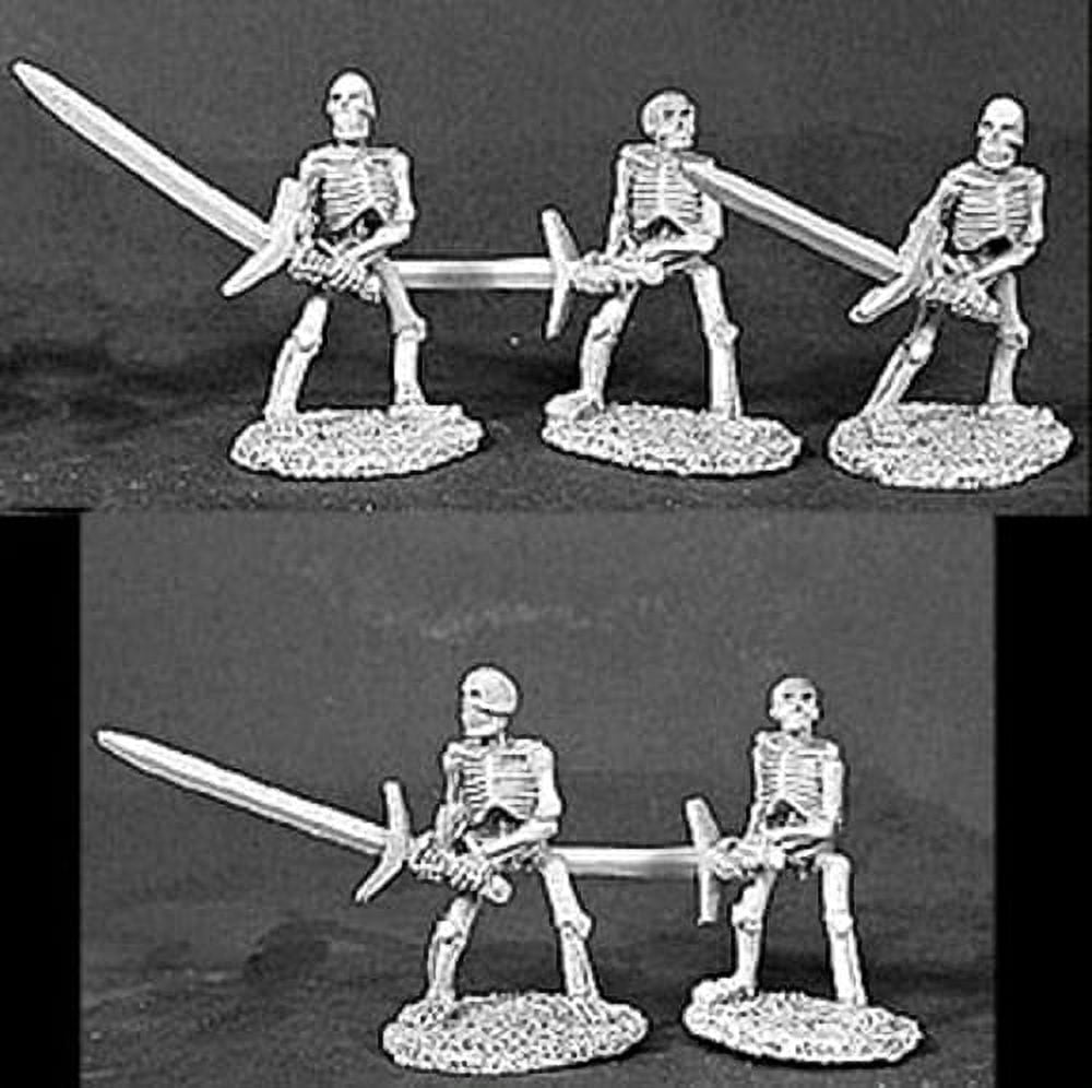 Reaper Miniatures Skeletons, 2H Swords 5 Pieces #06052 Dark Heaven ...