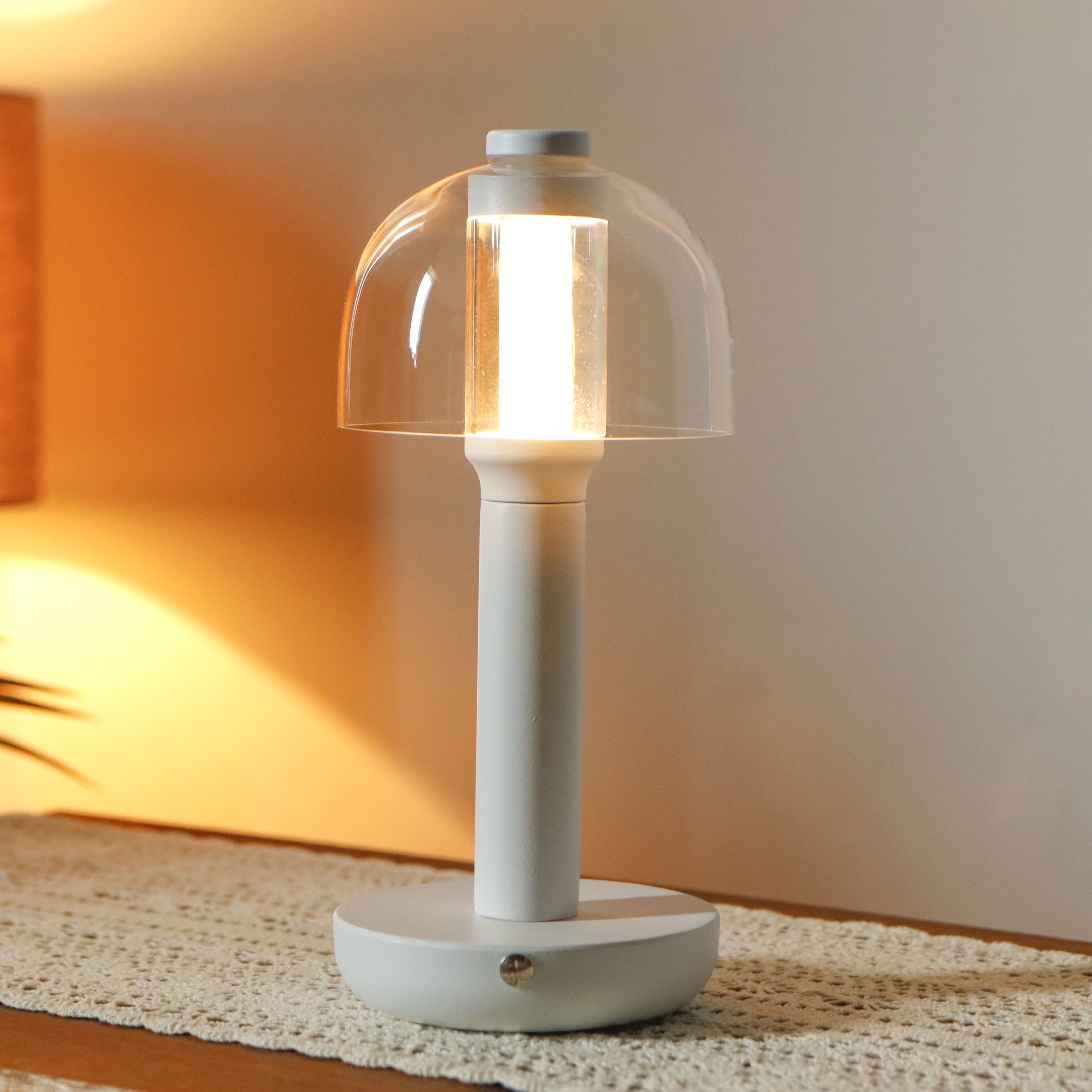 Rechargeable Battery Powered Lamp with LED Bulb Cordless Accent Lamp ...