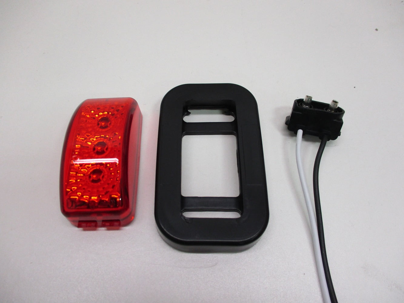 Red 3 LED 2.5" Truck Trailer RV Clearance Side Marker Light / Grommet ...