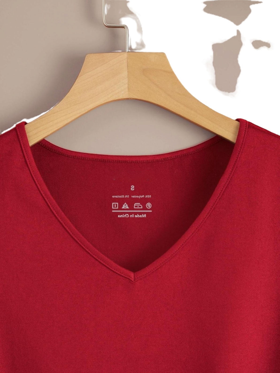 Red Casual Plain V neck Short SleeveSleeve Regular Sleeve Women's T ...