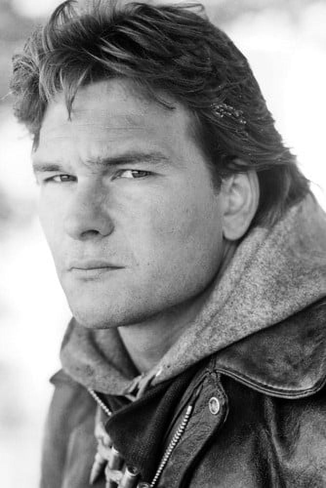 Red Dawn Patrick Swayze 24X36 Poster - Walmart.com