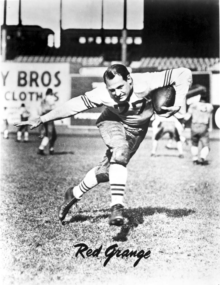 Red Grange Photo Print (8 x 10) - Walmart.com