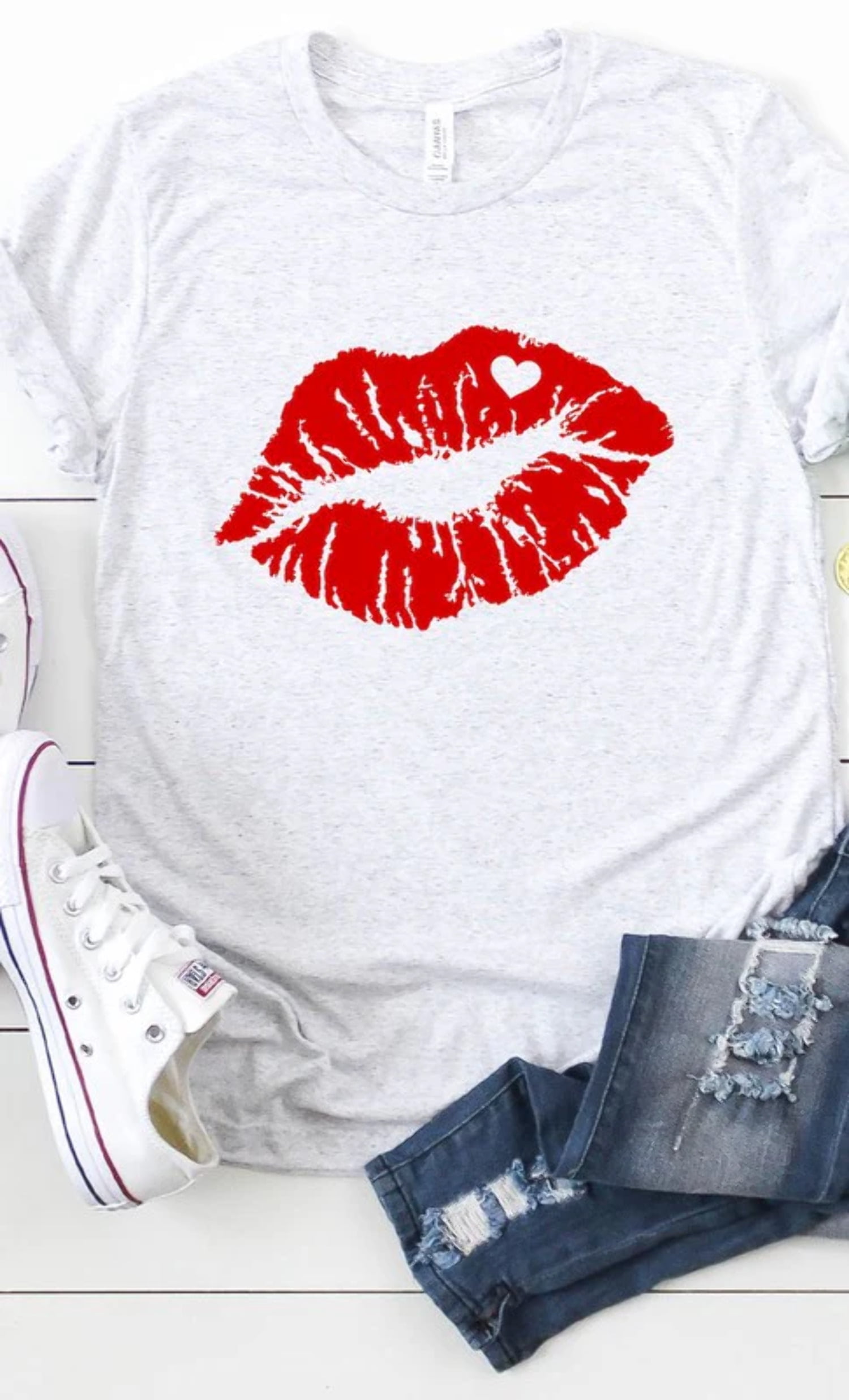 Red Lips Valentines Graphic Tee T-Shirt - Walmart.com