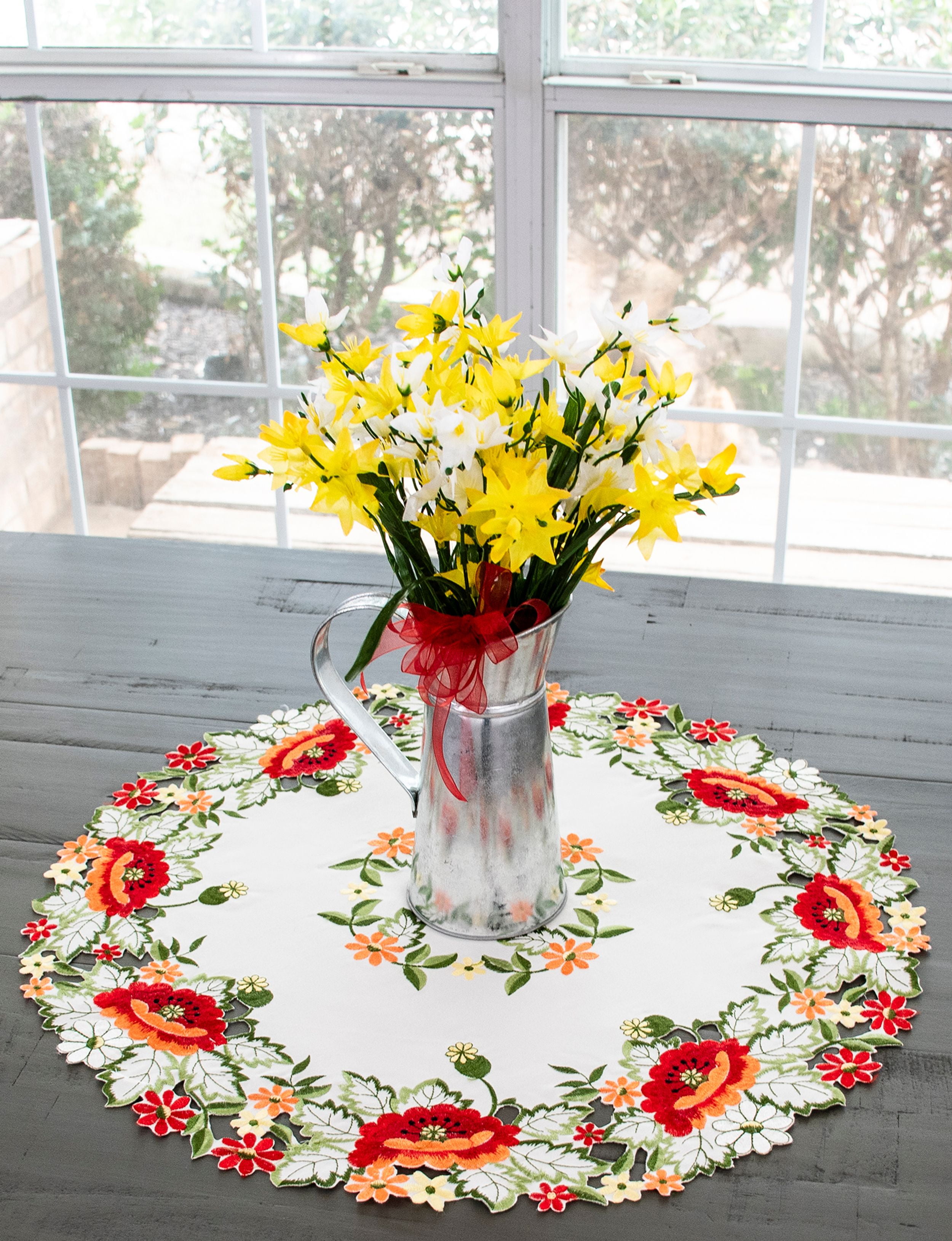 Red Poppy on Ivory Table Topper, Doily (23 / 33" Round) - Walmart.com