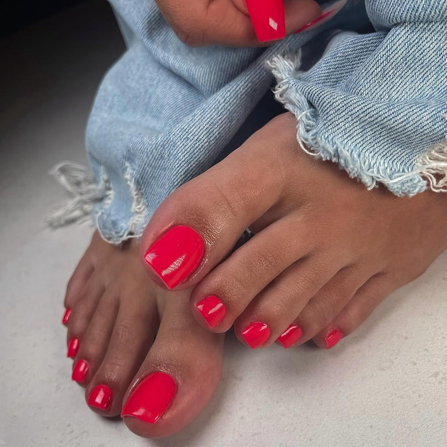 Red Press on Toenails Short, Glossy Fake Toe Nails Press on Toes Nails ...