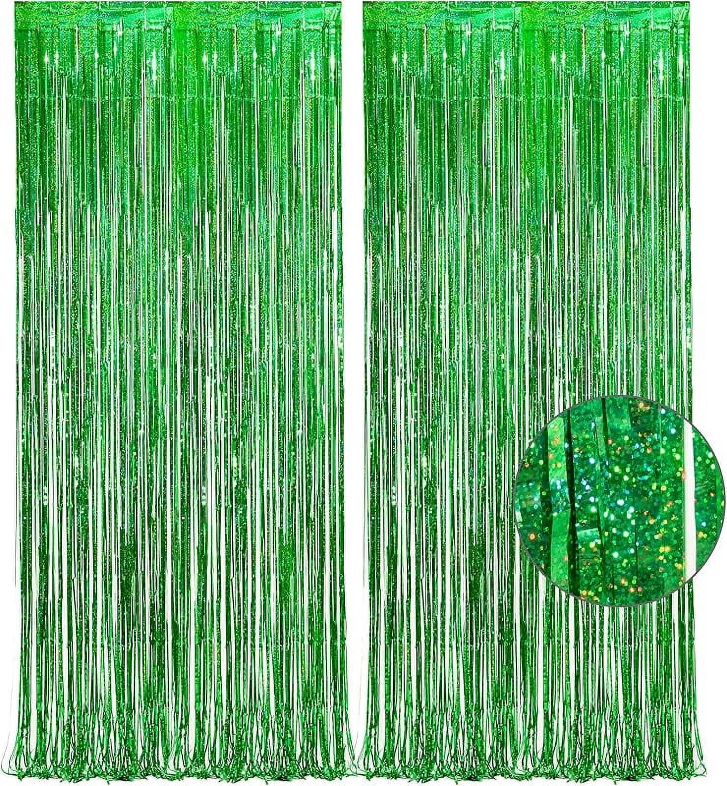Red Silver Green Party Streamers - GREATRIL Christmas Tinsel Backdrop ...