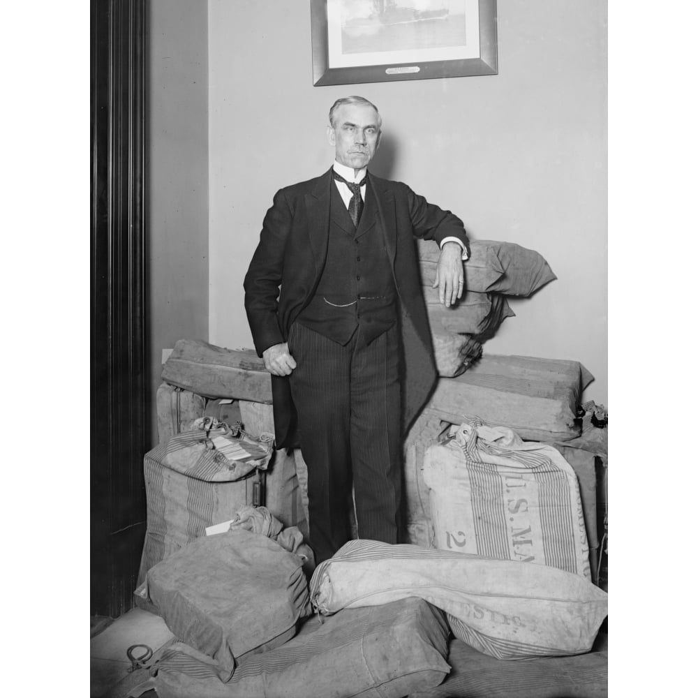 Reed Smoot (1862-1941) The First Mormon U.S. Senator Poses History (24 ...
