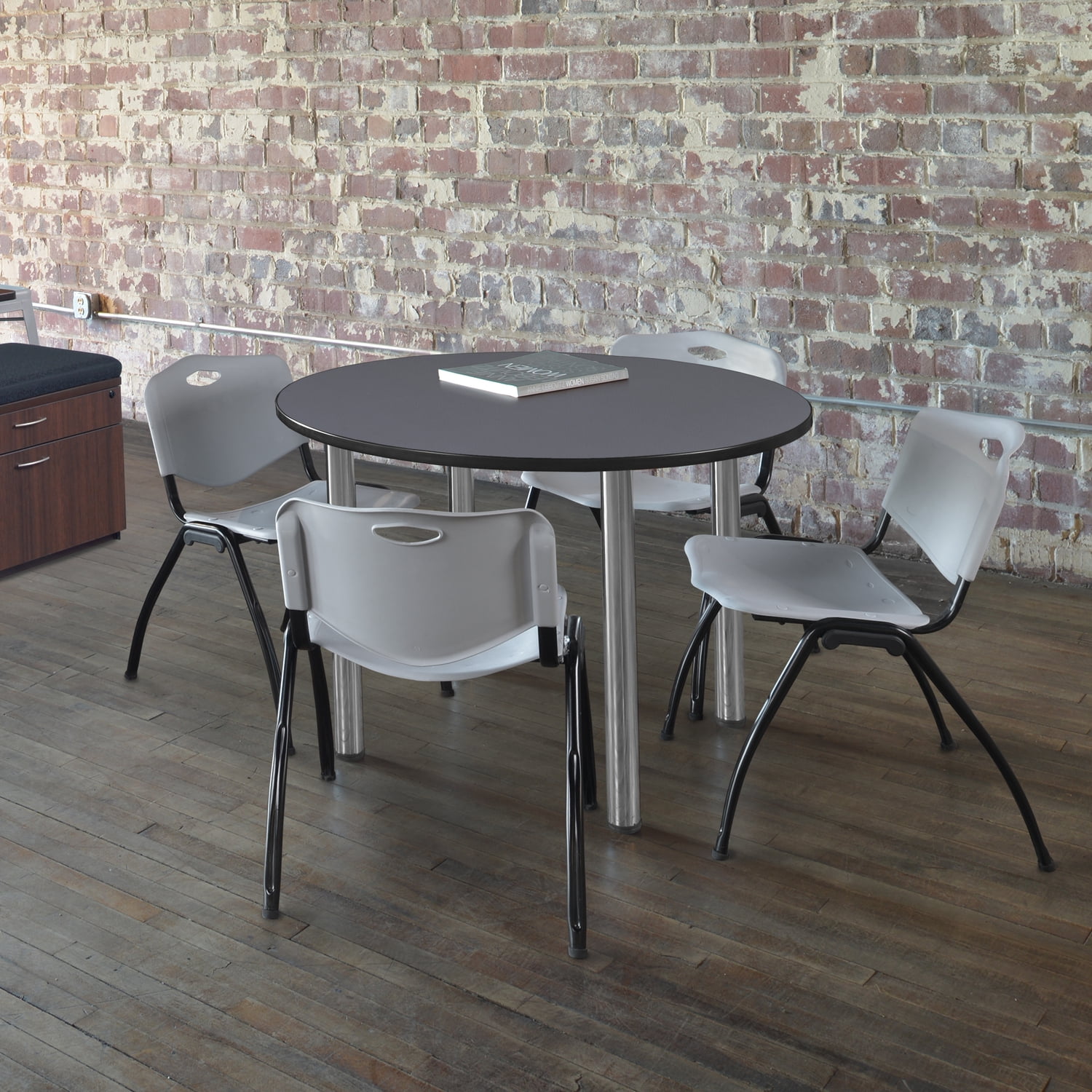 Regency Kee 48 in Round Breakroom Table- Grey Top, Chrome Legs, 4 M ...