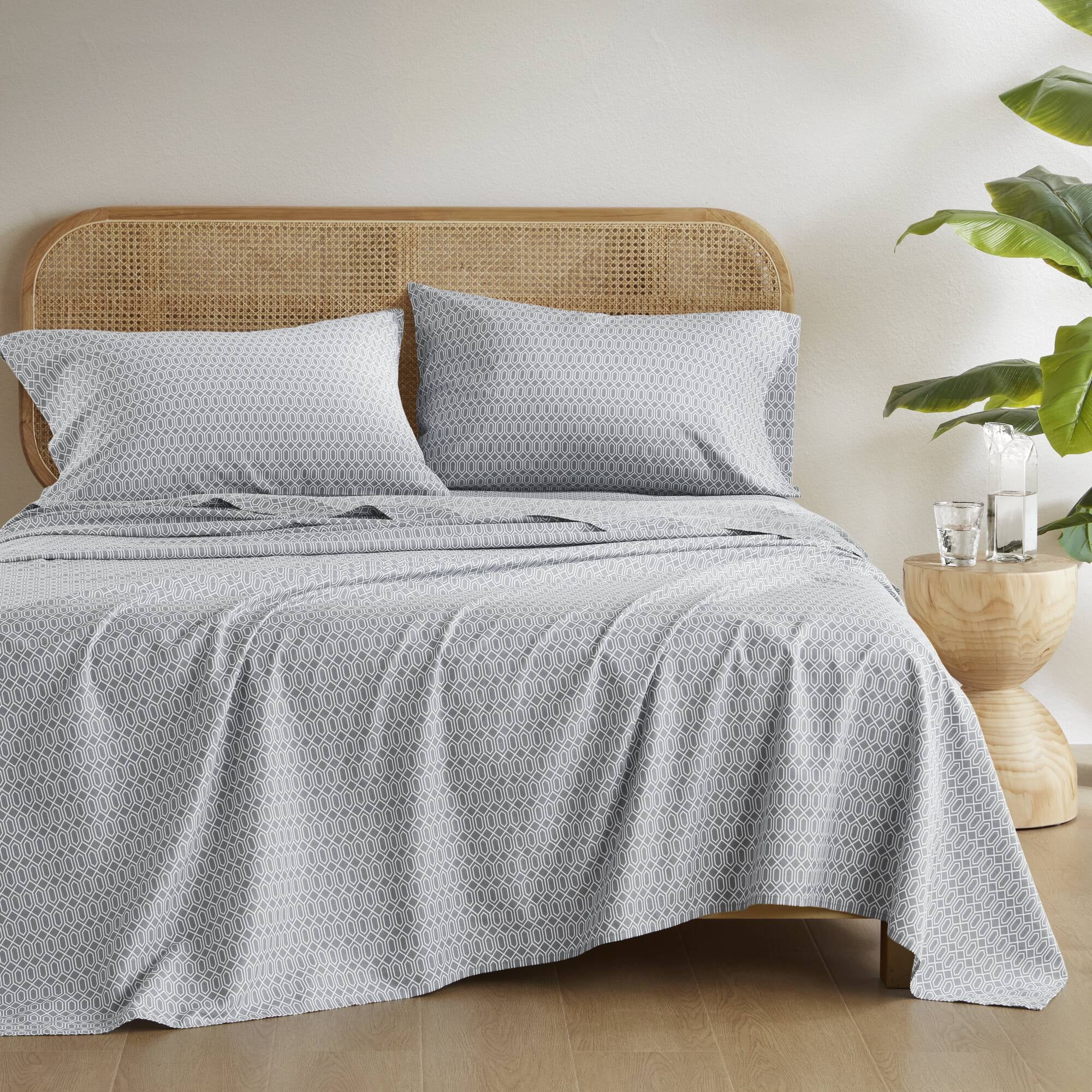 Regency Heights 144 Thread Count Cotton King Printed Cotton Sheets in ...