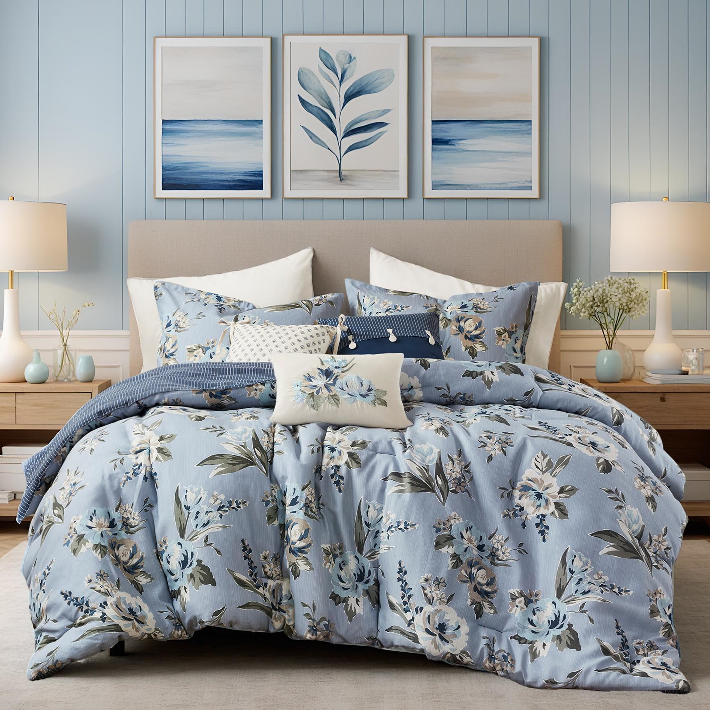 Regency Heights Cal King Size 7-Piece Comforter Set, Vintage Floral ...