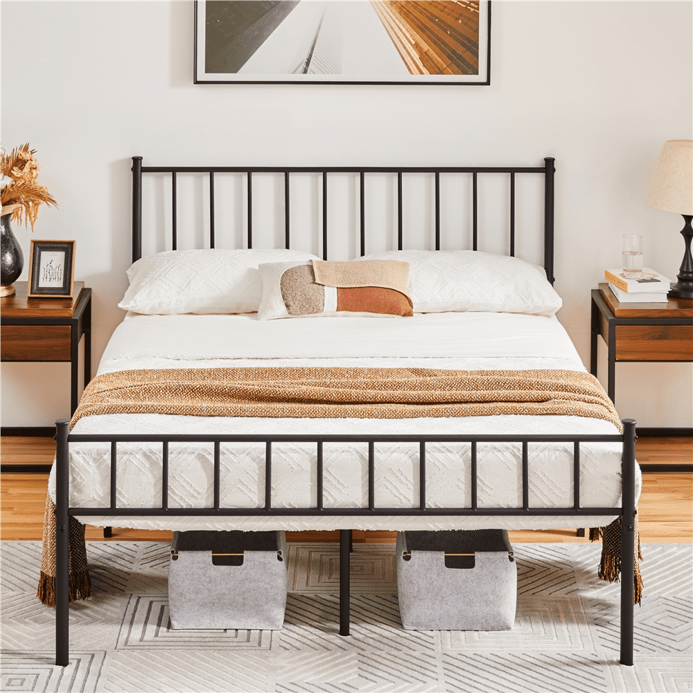 Renwick Metal Platform Full Bed with Spindle Headboard and Footboard ...