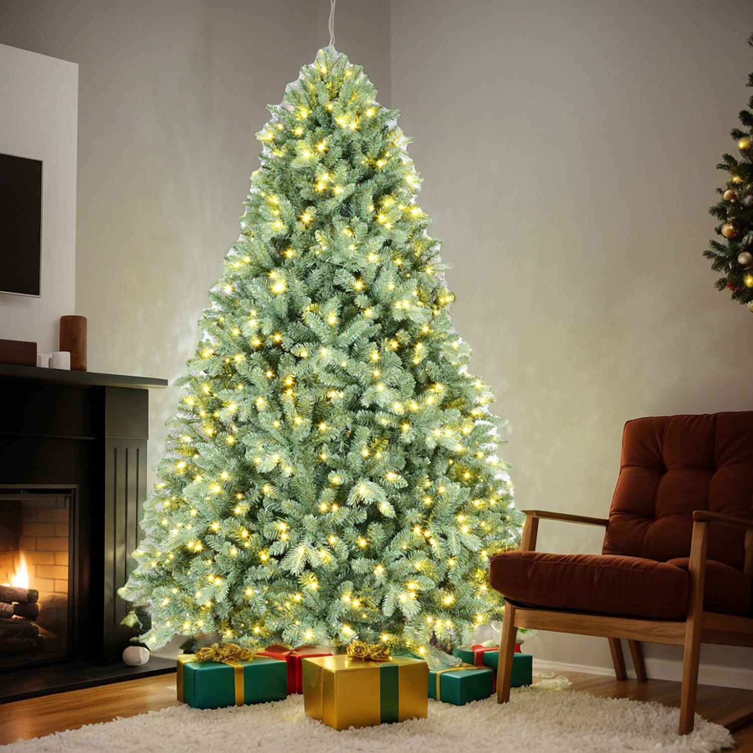 Resenkos 8ft Pre-Lit Artificial Christmas Tree with 900 Warm White LEDs ...