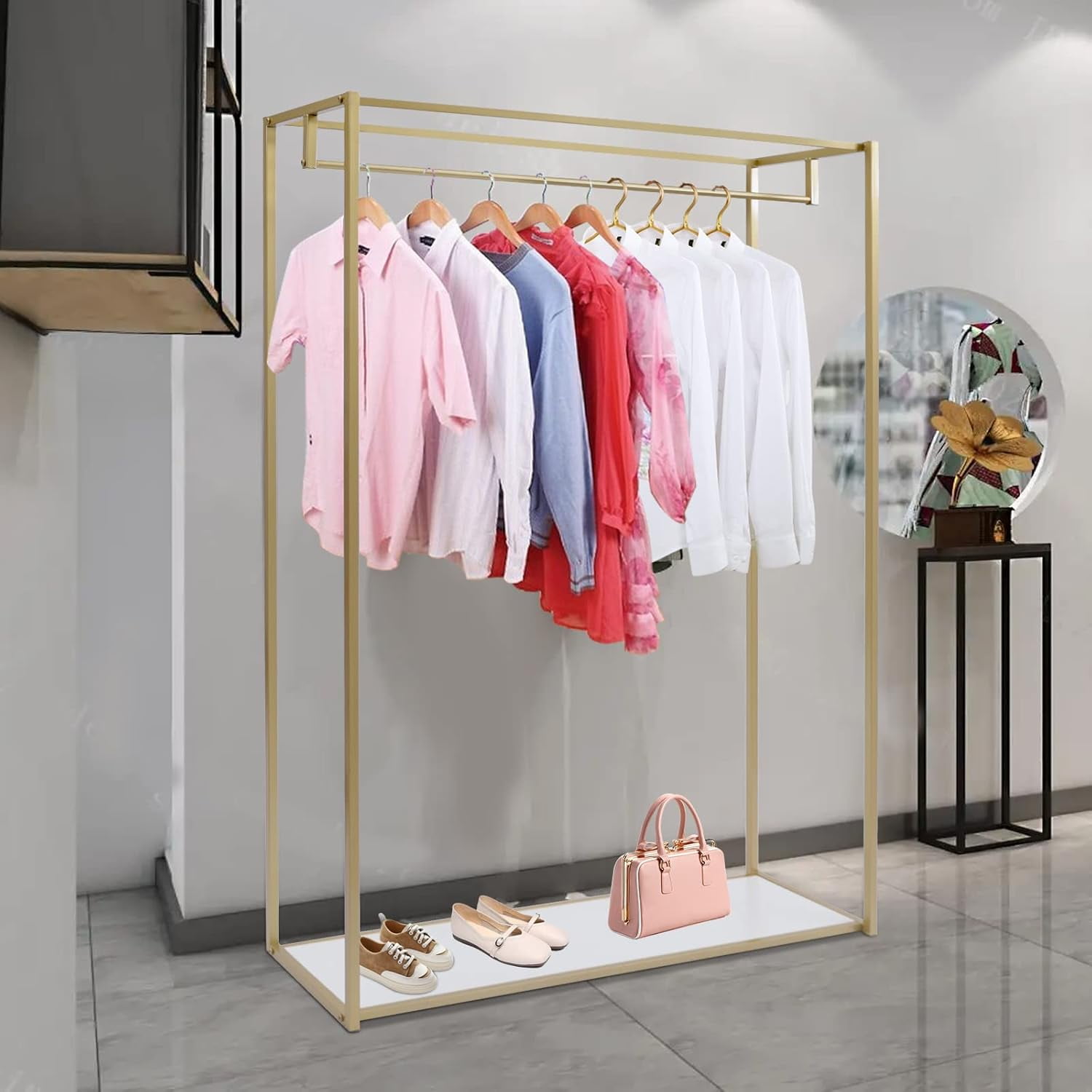 Retail Display Gold Clothing Racks with Shelves, Boutiques Garment Rack ...