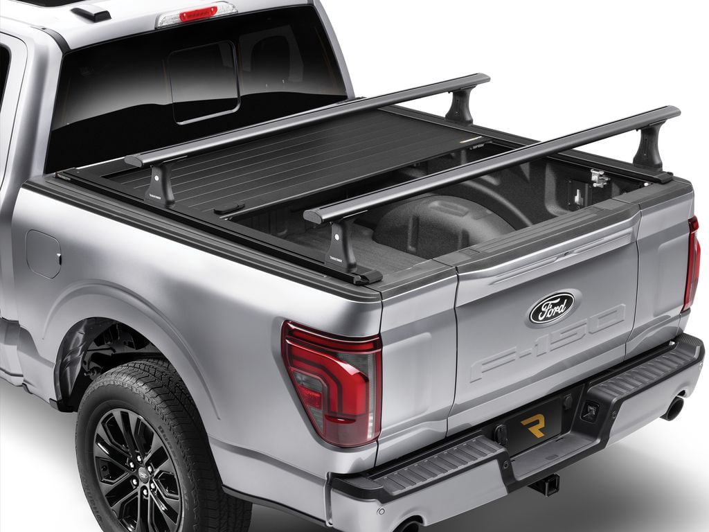 RetraxPRO XR Retractable Tonneau Fits 22-26 Toyota Tundra 8' Bed w/Deck ...